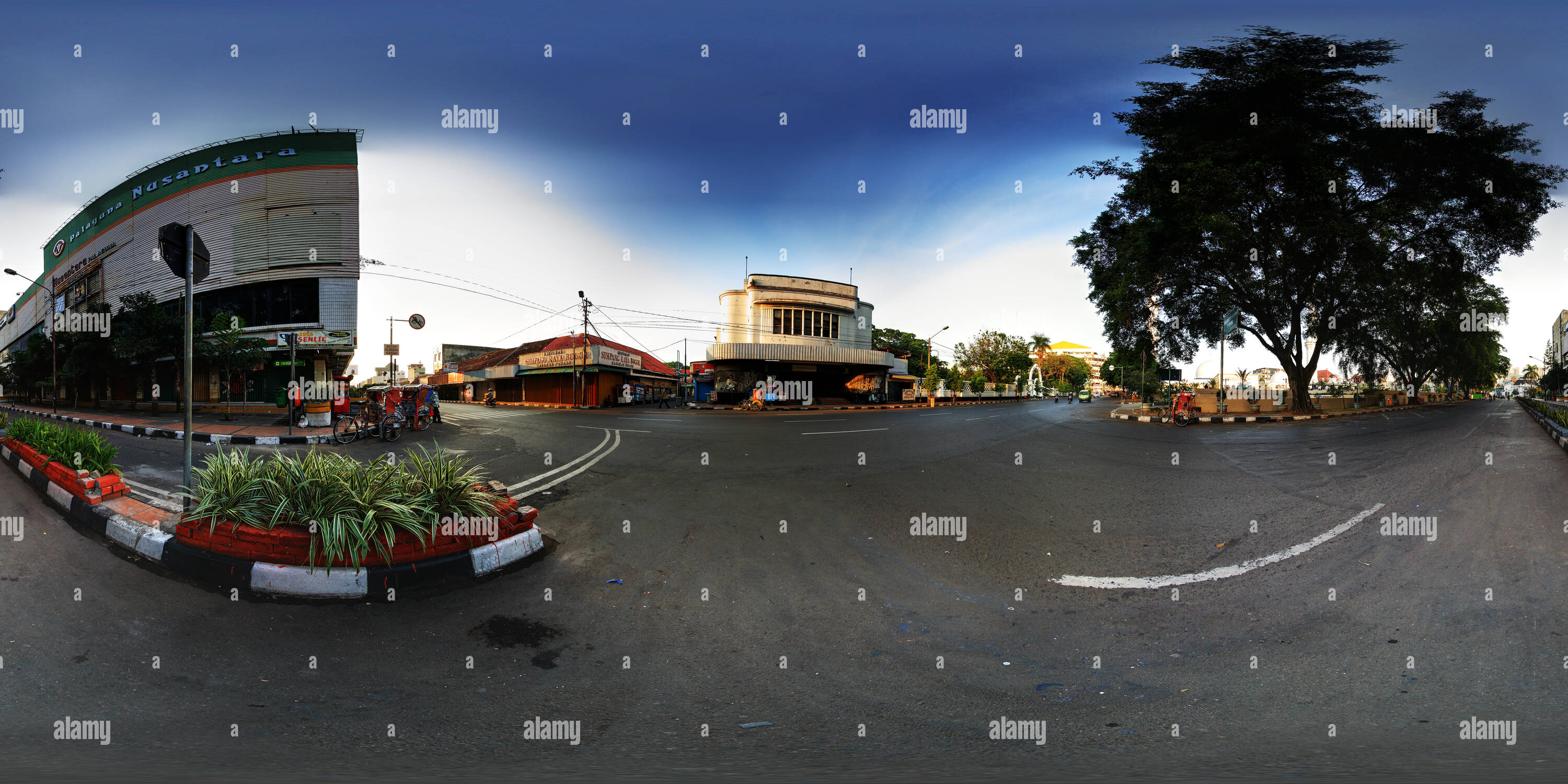 360° view of Old Theater Building at Bandung City Center (Alun-alun - Alamy