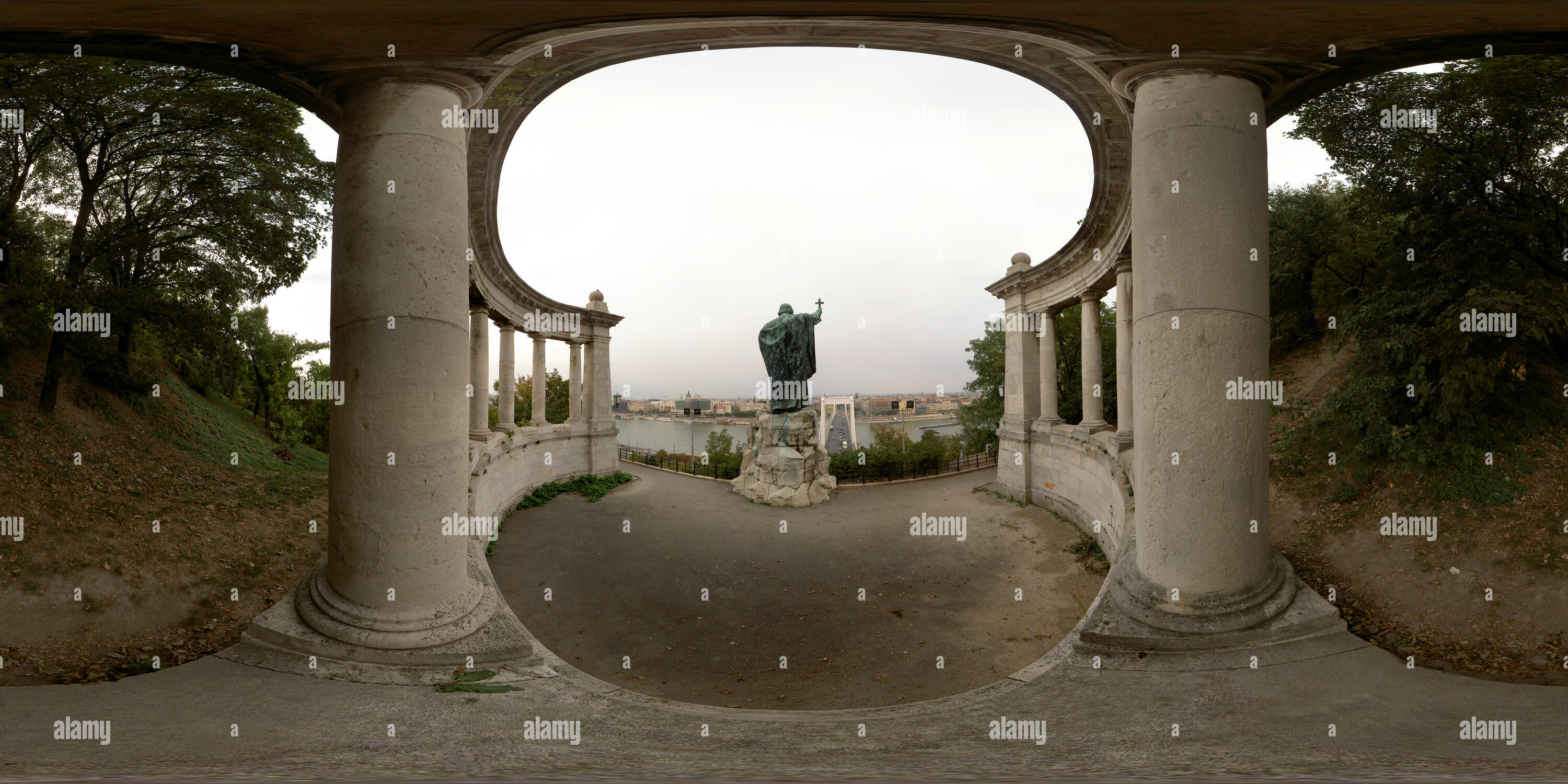 360° view of Budapest Gellert Hill - The statue of St Gellert looking ...