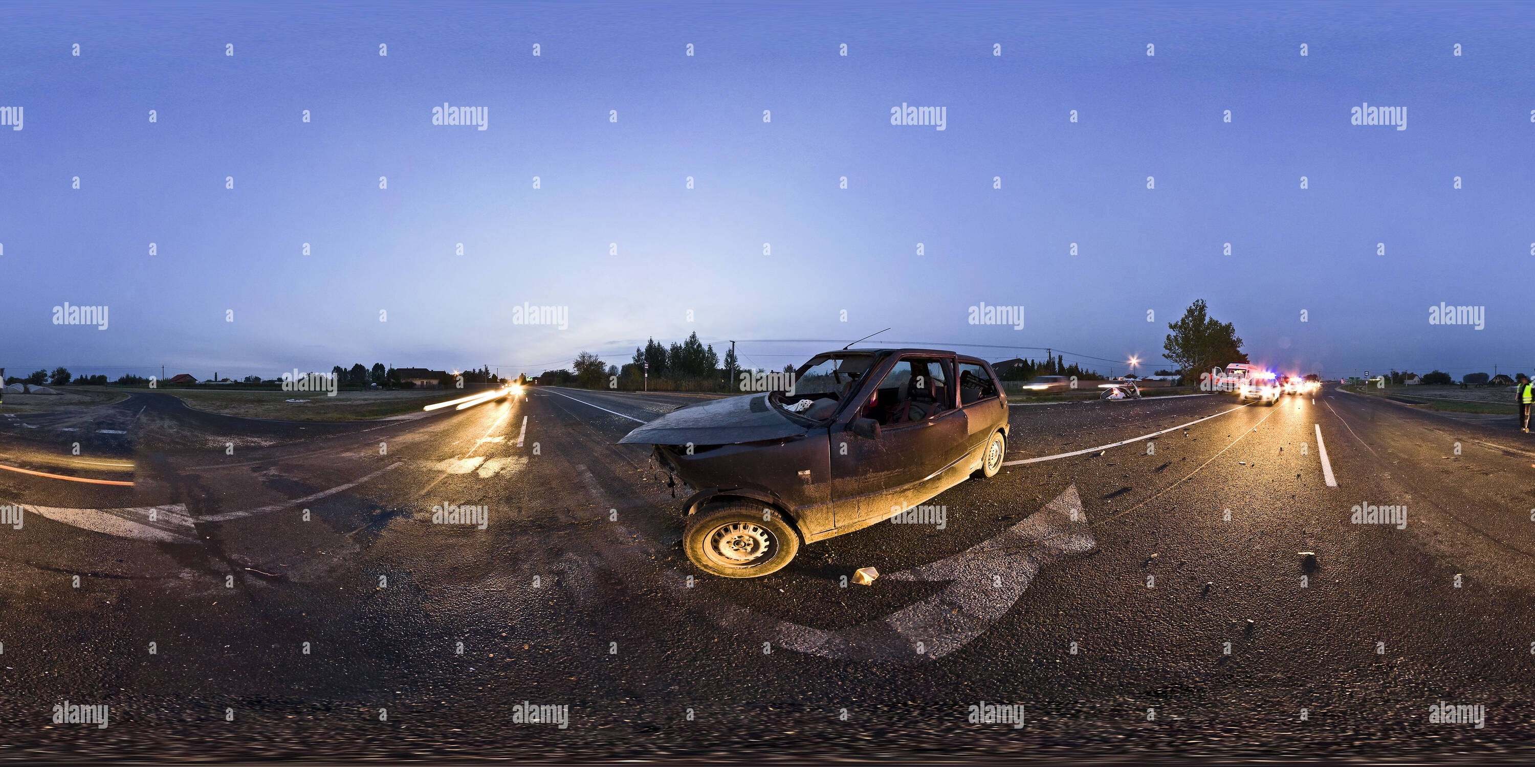360° view of Frontal crash 6 - Alamy