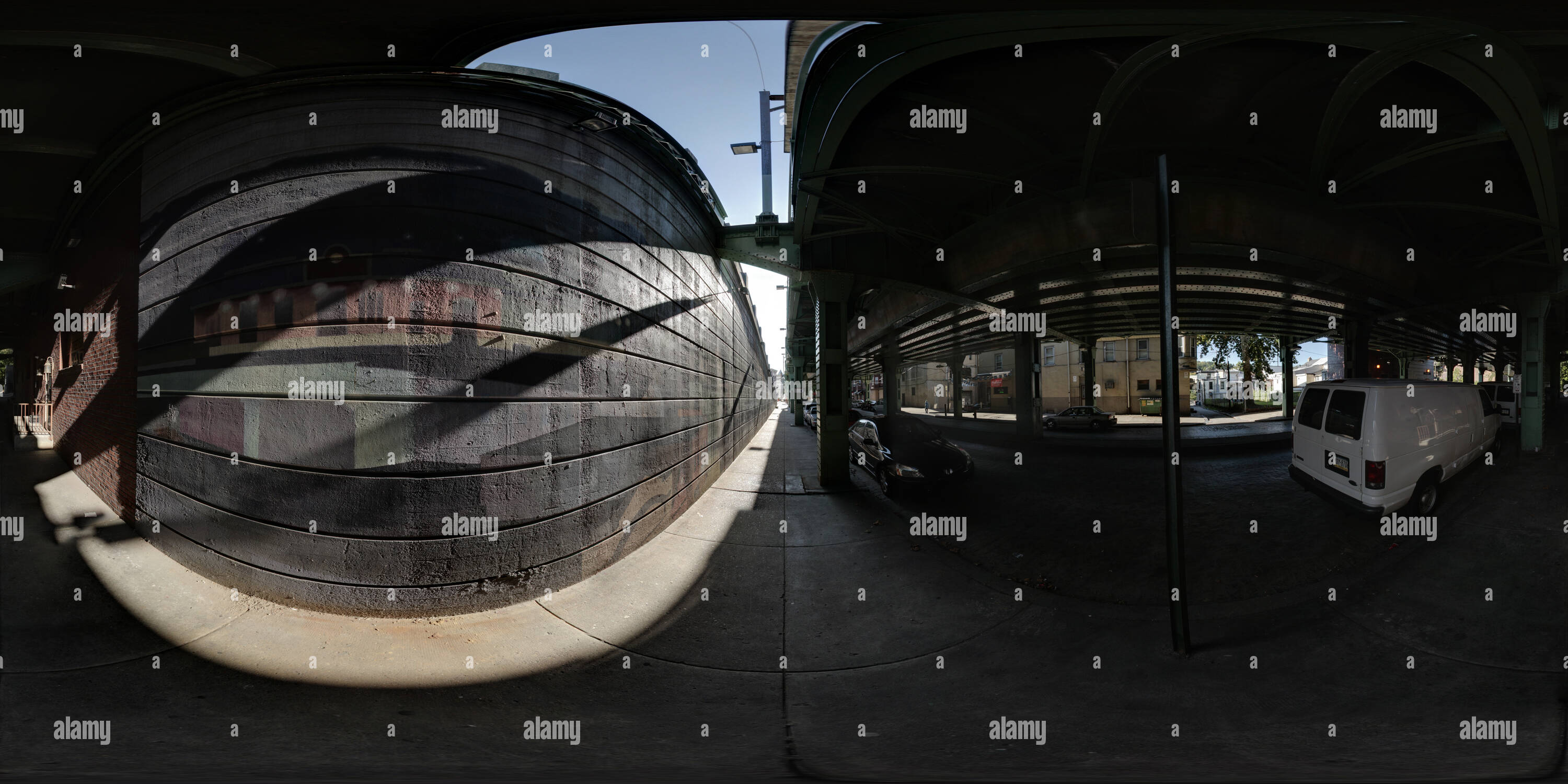 360° view of Below Manayunk Station - Alamy