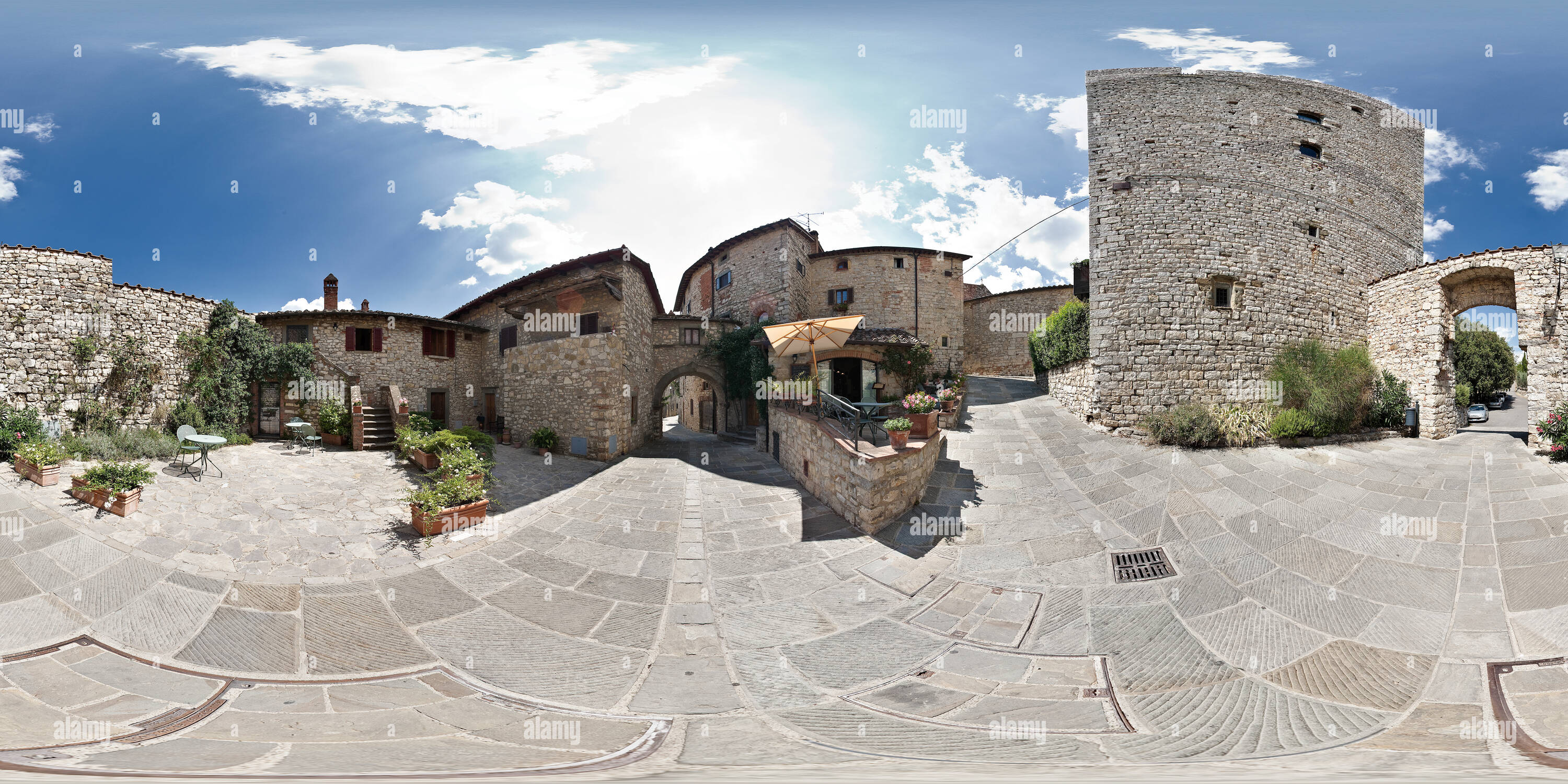 Vertine High Resolution Stock Photography and Images - Alamy