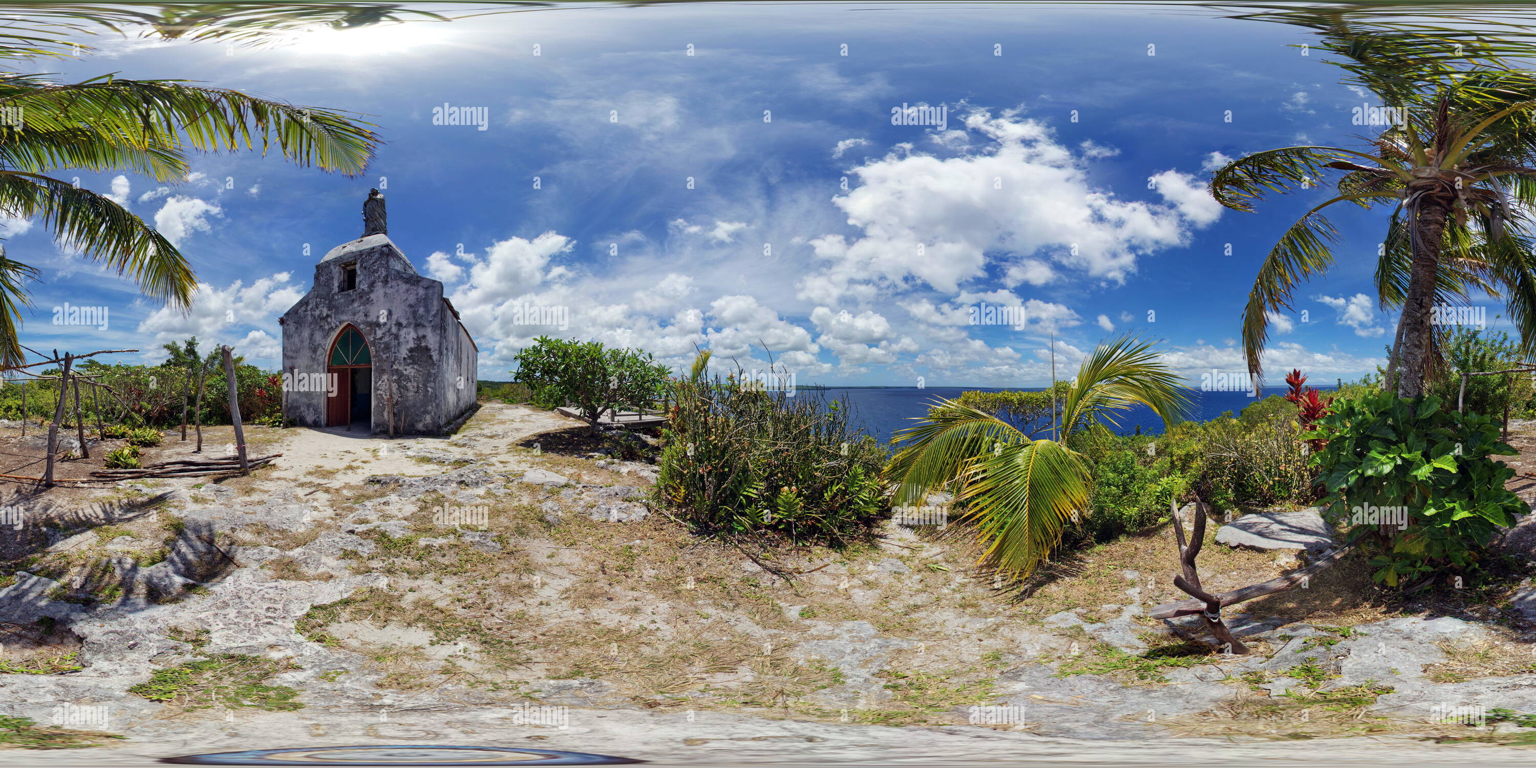 360° view of Lifou Island Tour Chapelle d'Easo New Caledonia - Alamy