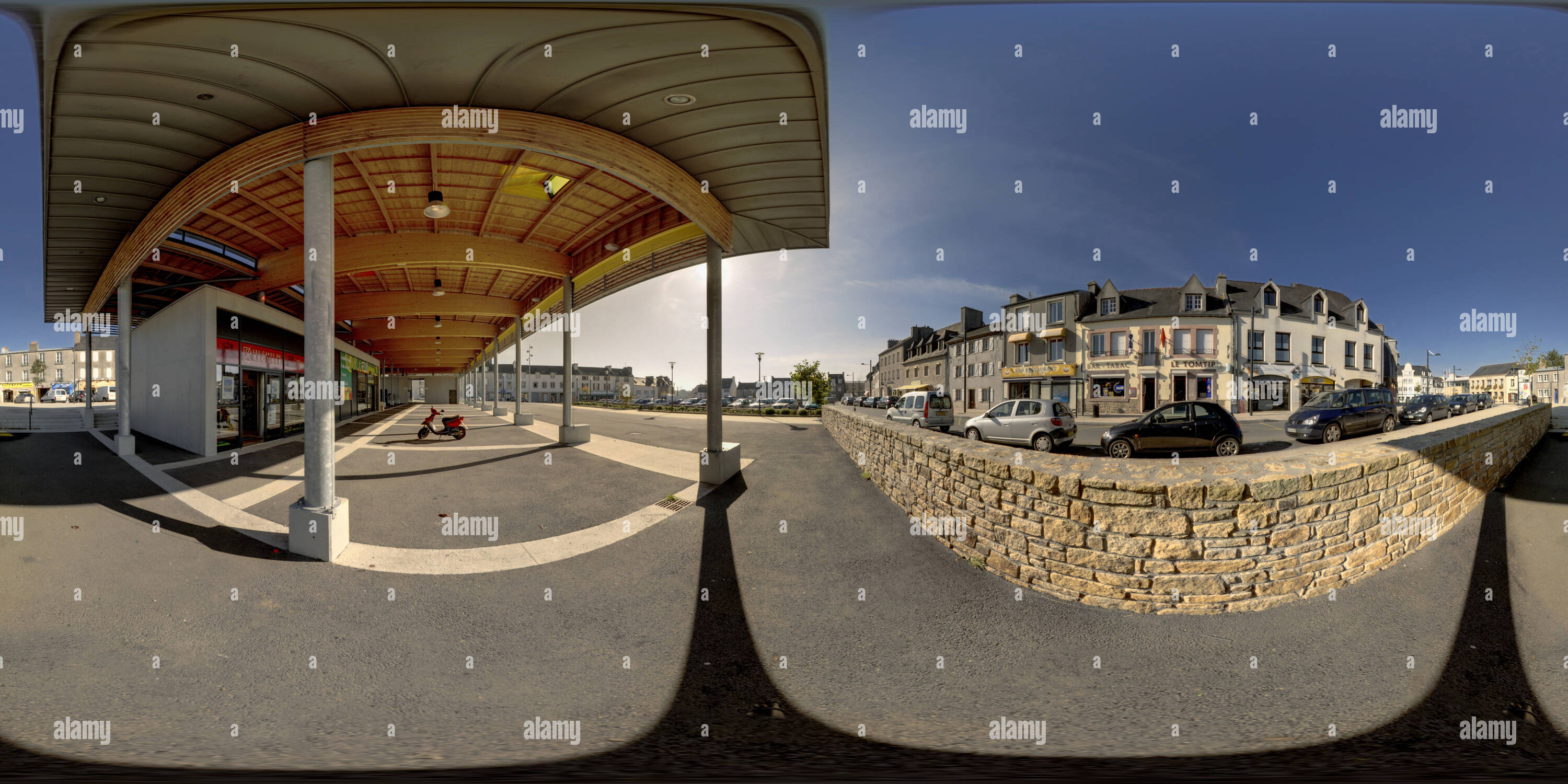 360° view of Gouesnou Finistere G1 - Alamy