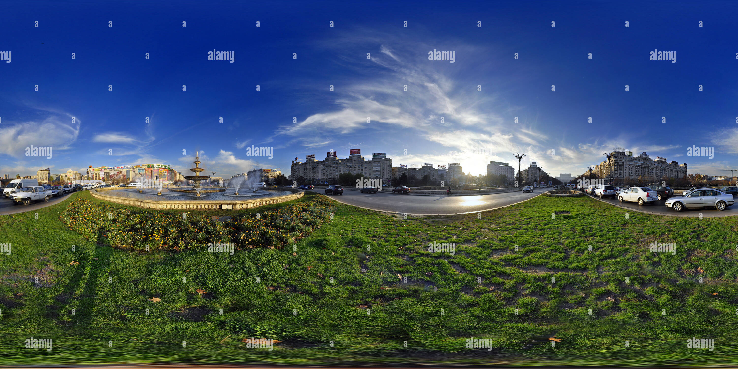 360° view of Union Square in Bucharest - Alamy