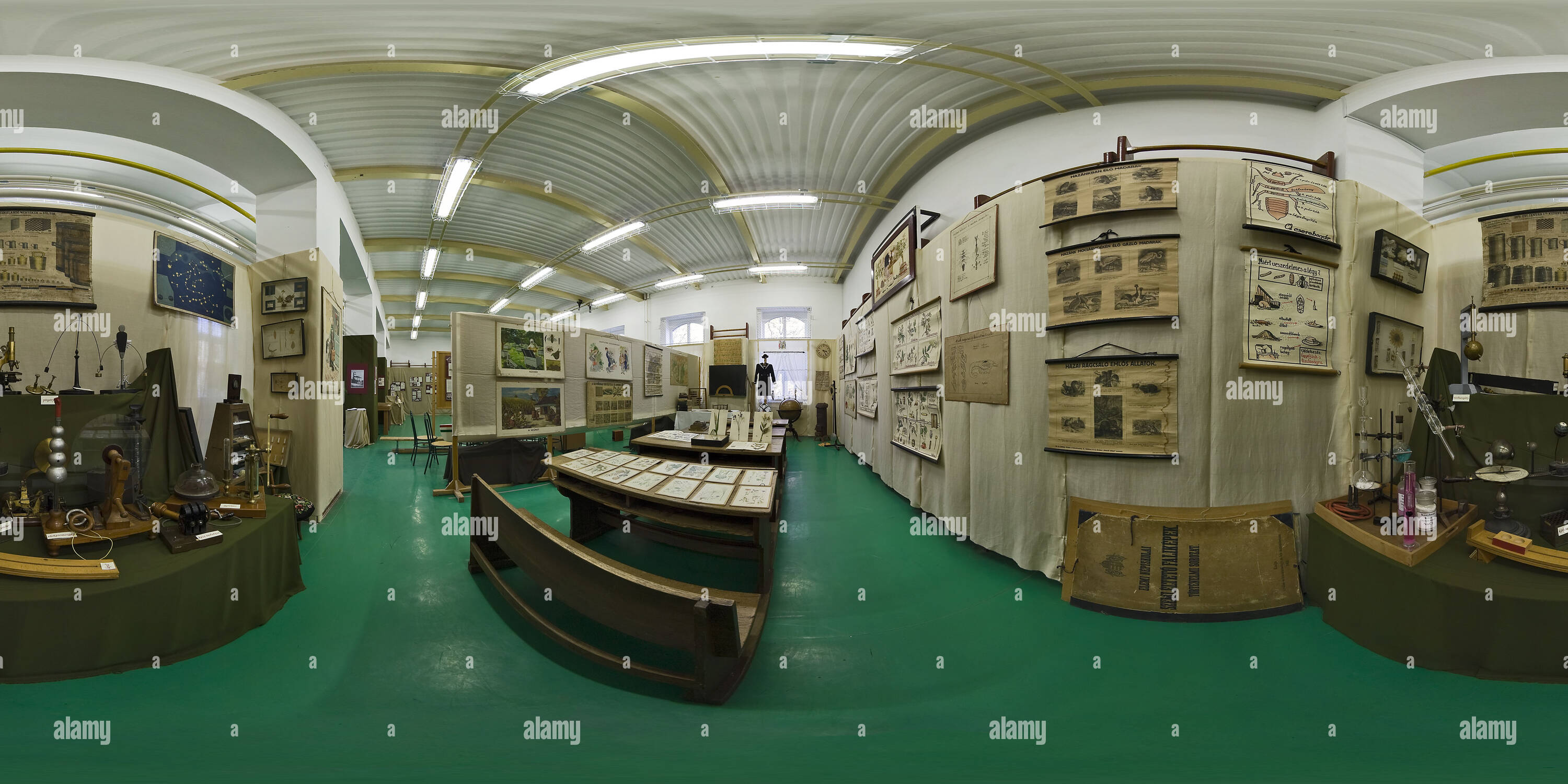360° view of School story exhibition - old classroom - Alamy