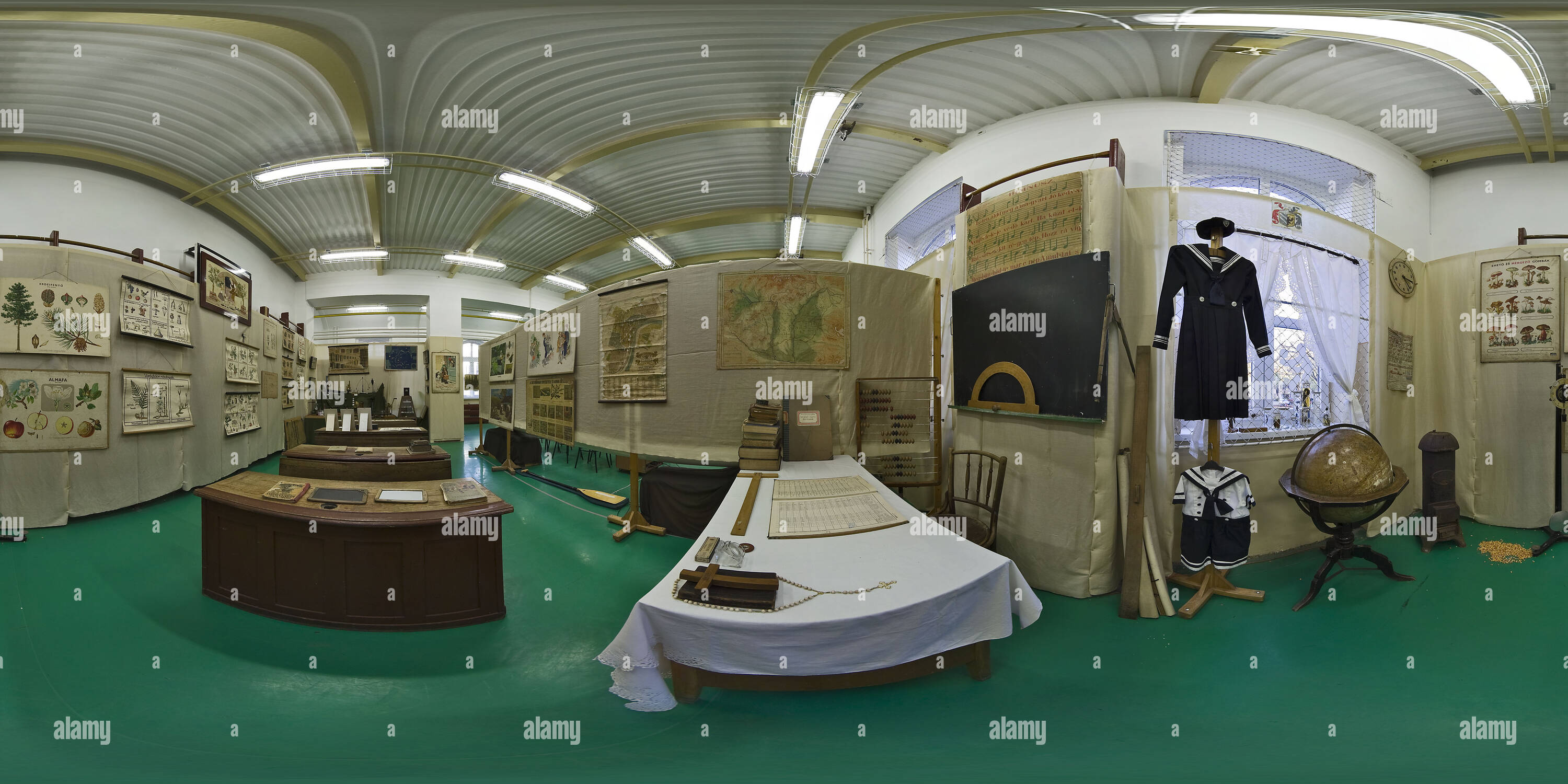 360° view of School story exhibition - old classroom exhibition - Alamy