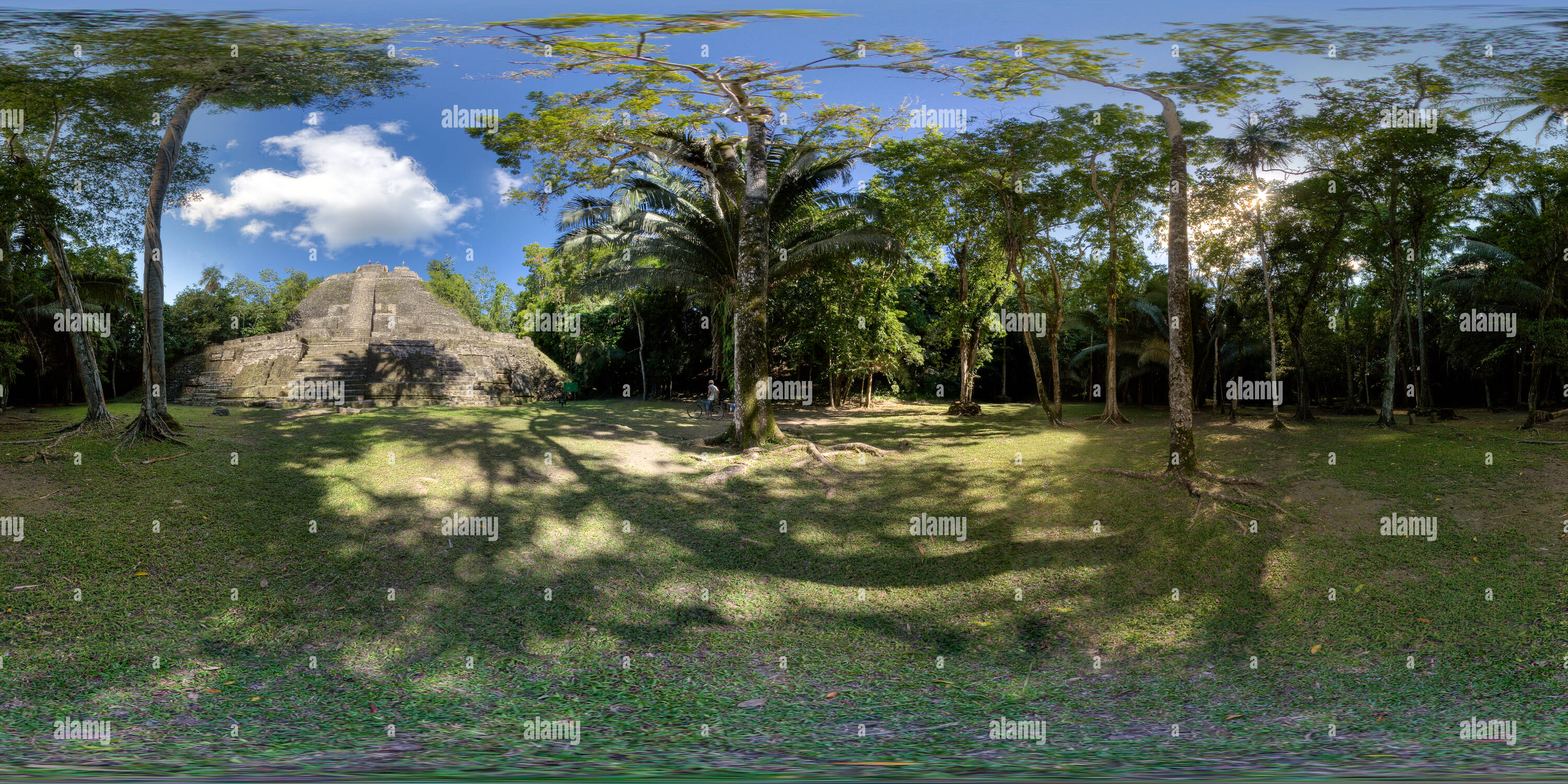 360° view of Lamanai Mayan Ruins, Belize - Alamy