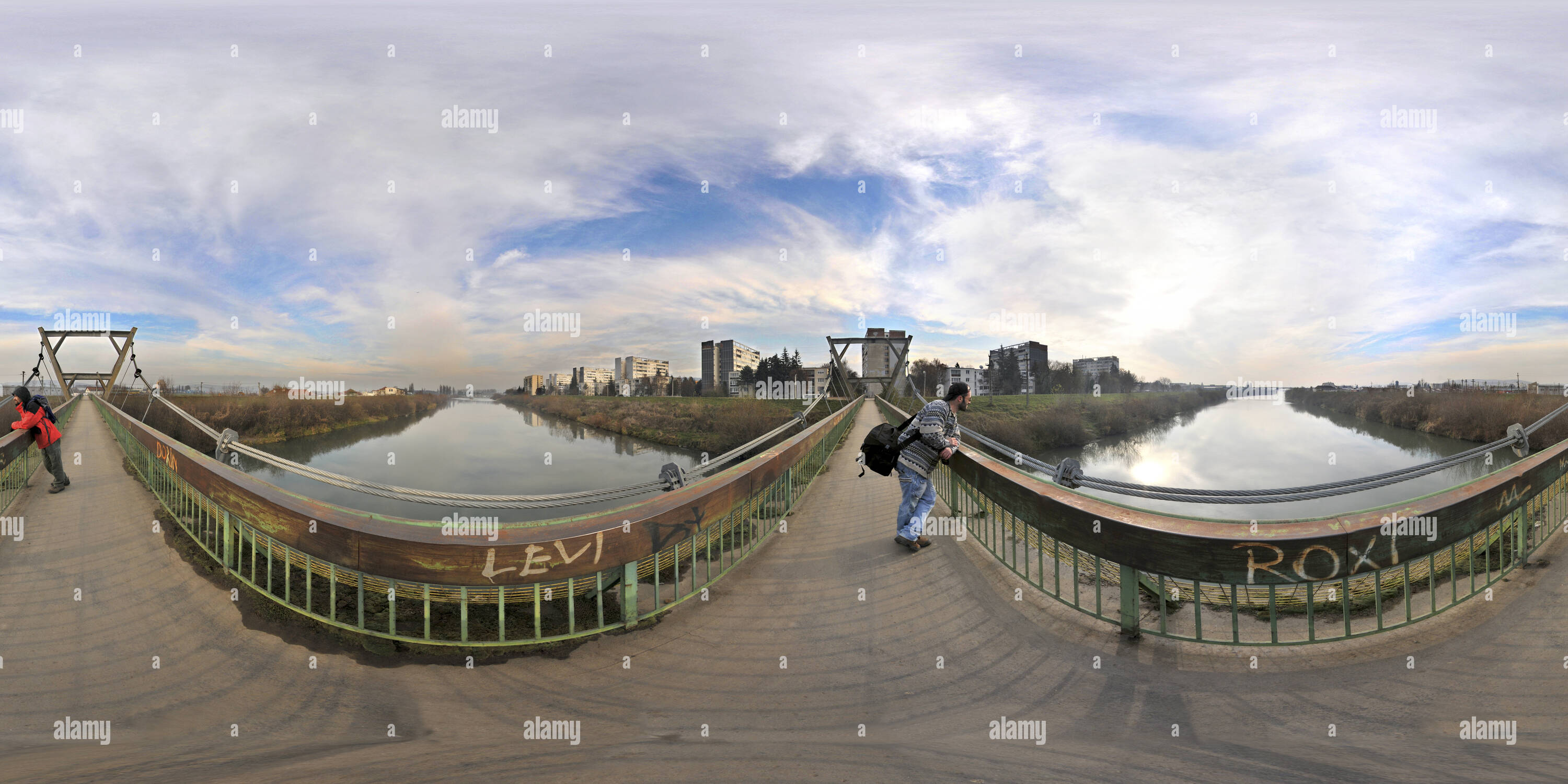 360° view of Brigde over the river Mures, Tirgu-Mures - Alamy