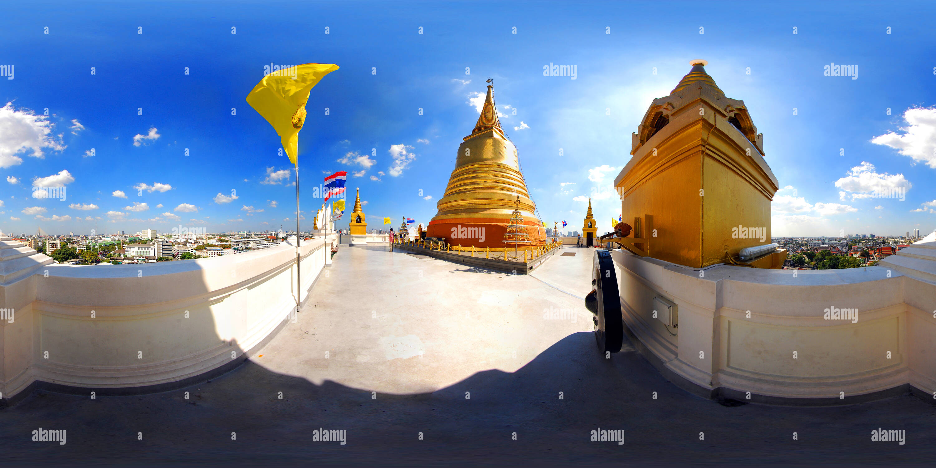 360° view of Golden Mountain Top, Wat Saket, Bangkok - Alamy