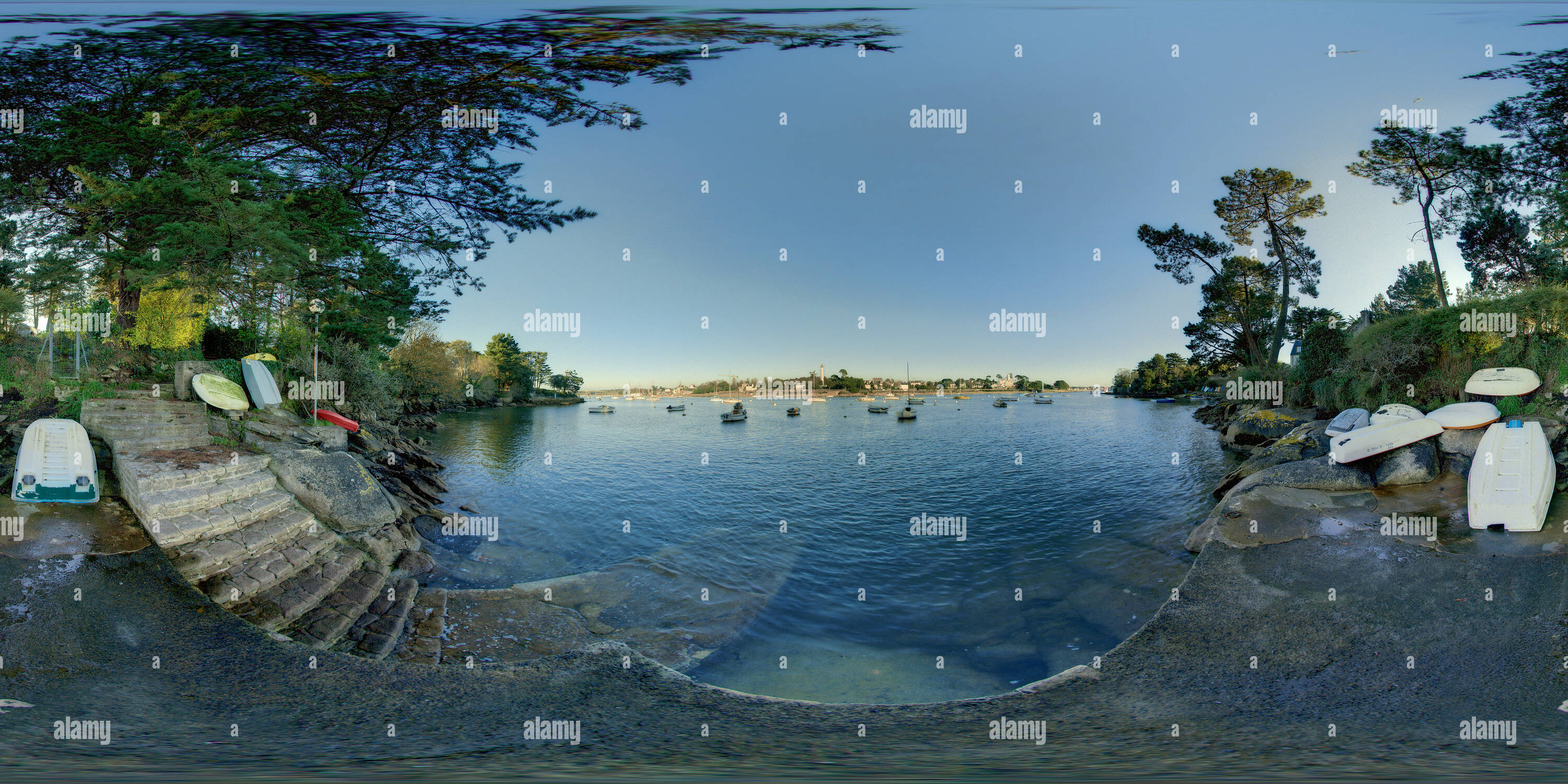 360° view of Steps To Atlantis Combrit Finistere - Alamy