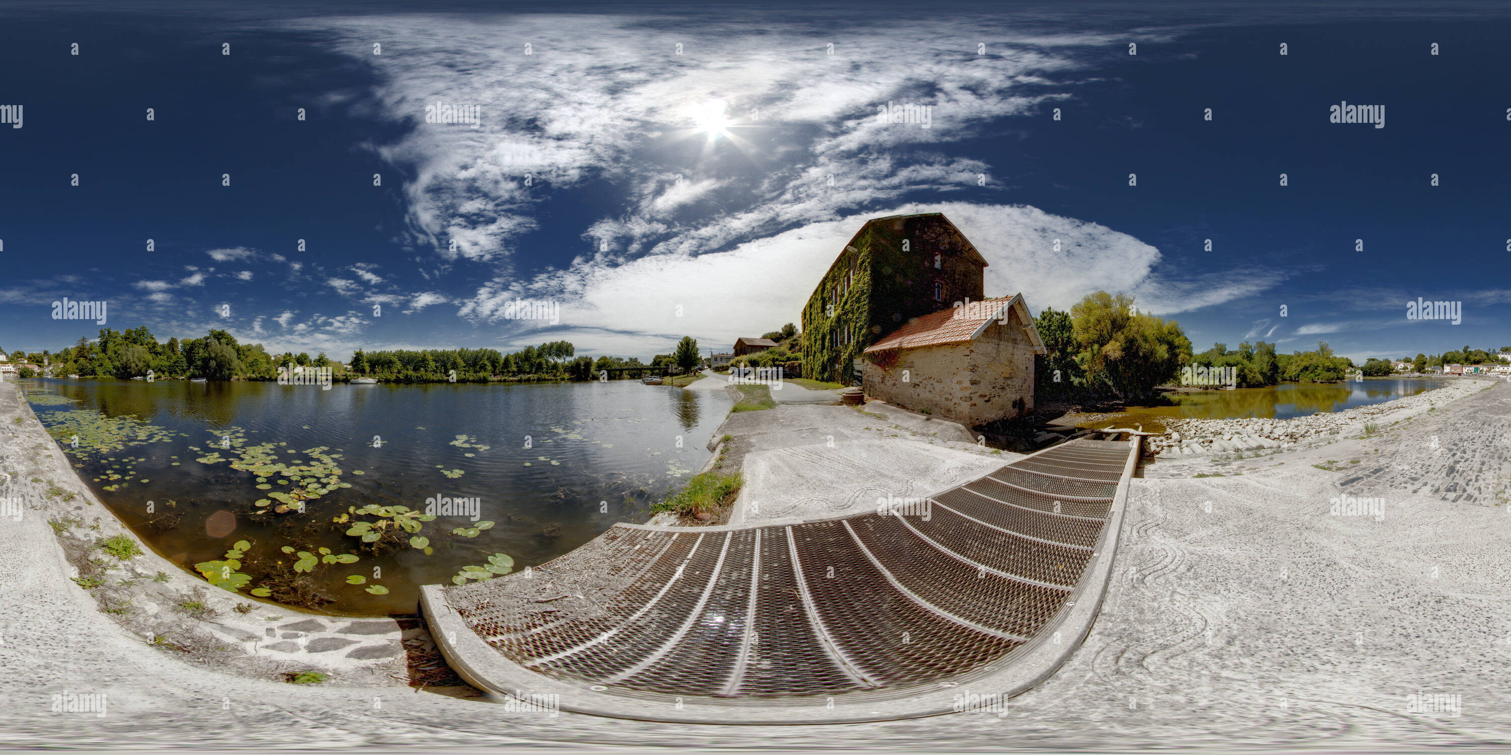 Vertou france hi-res stock photography and images - Alamy