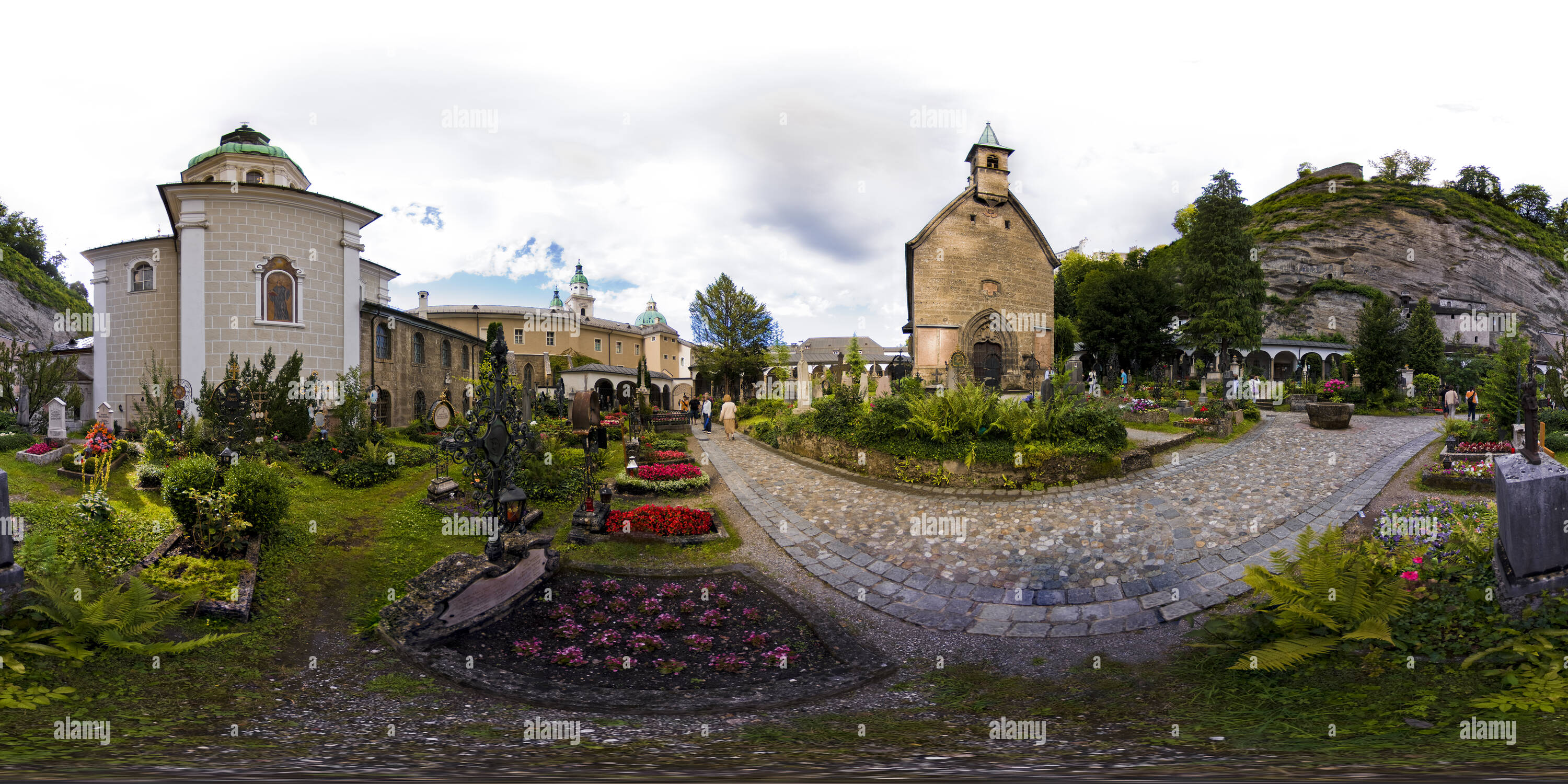 360° view of St. Peter Cemetery - Alamy