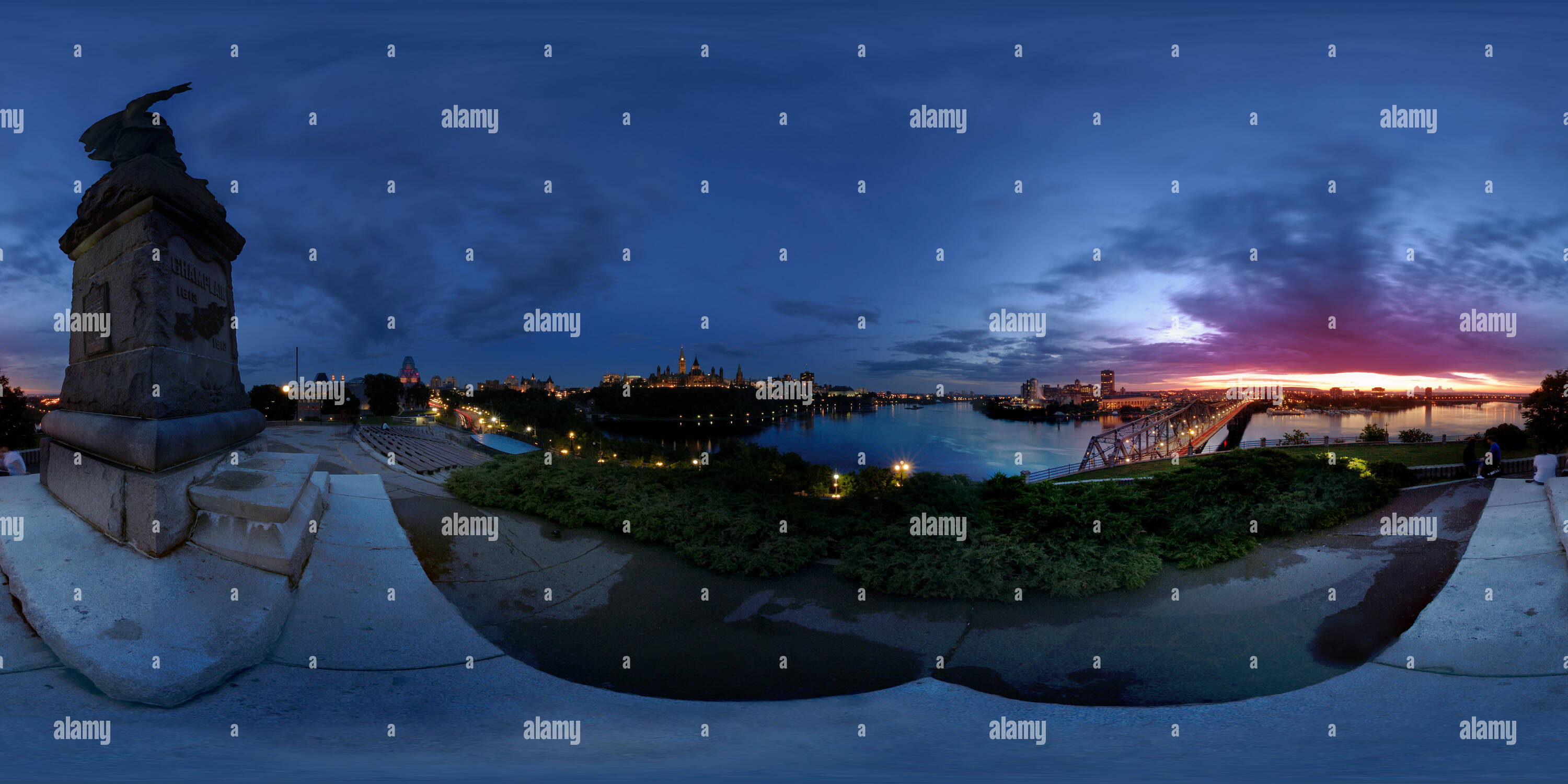 360° view of Champlain Statue and the view along the Ottawa River - Alamy