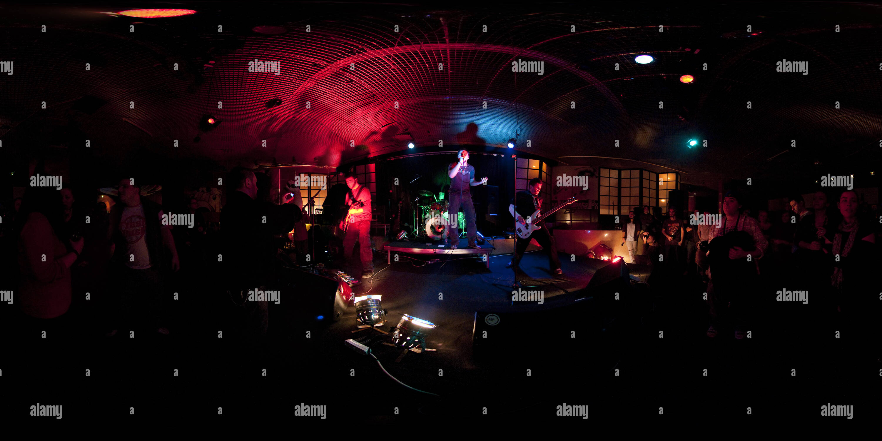 360° view of Plug N Play Live In Trema Novi Sad 2 - Alamy