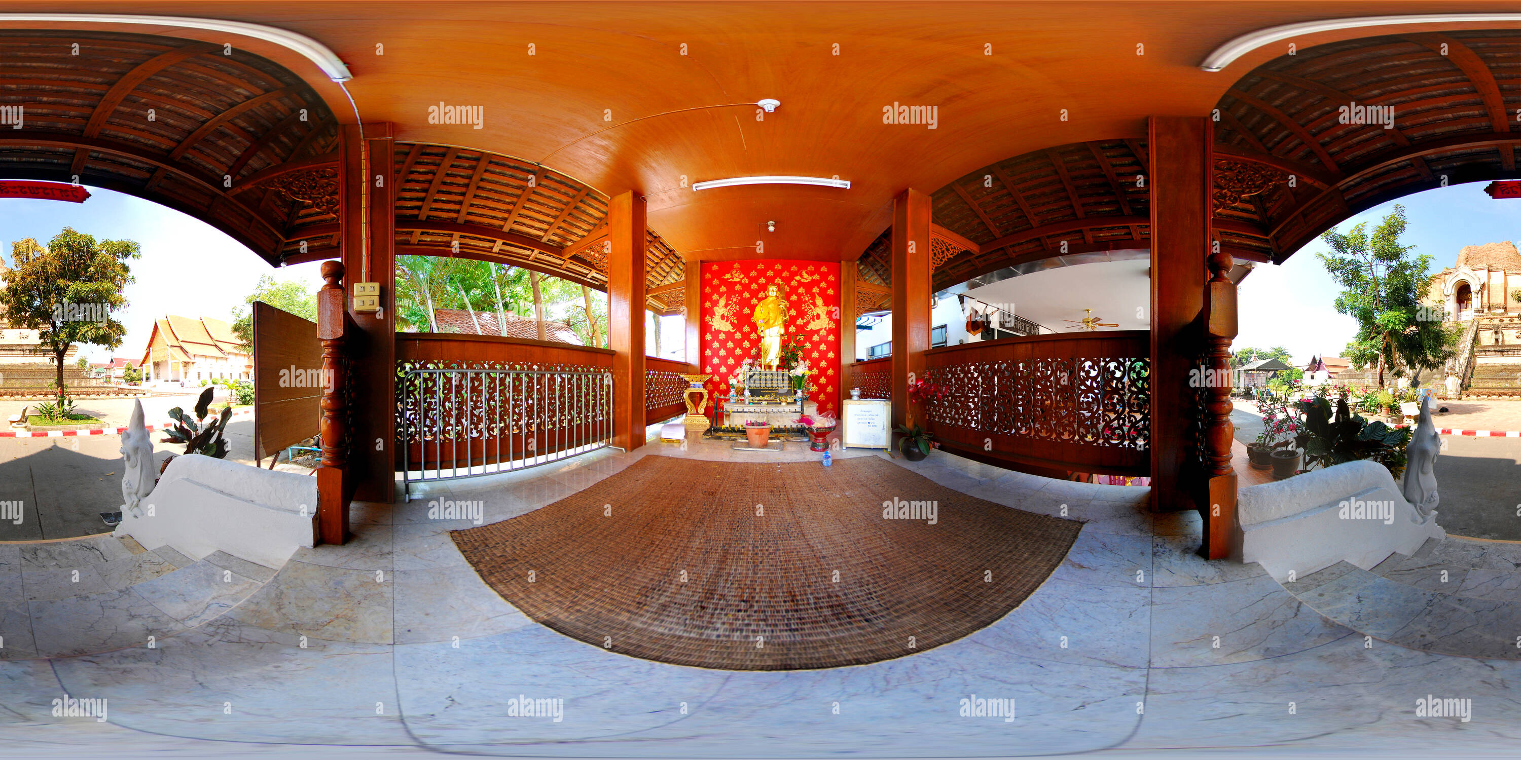 360° view of Sala Thai, Wat Chedi Luang, Chiang Mai - Alamy