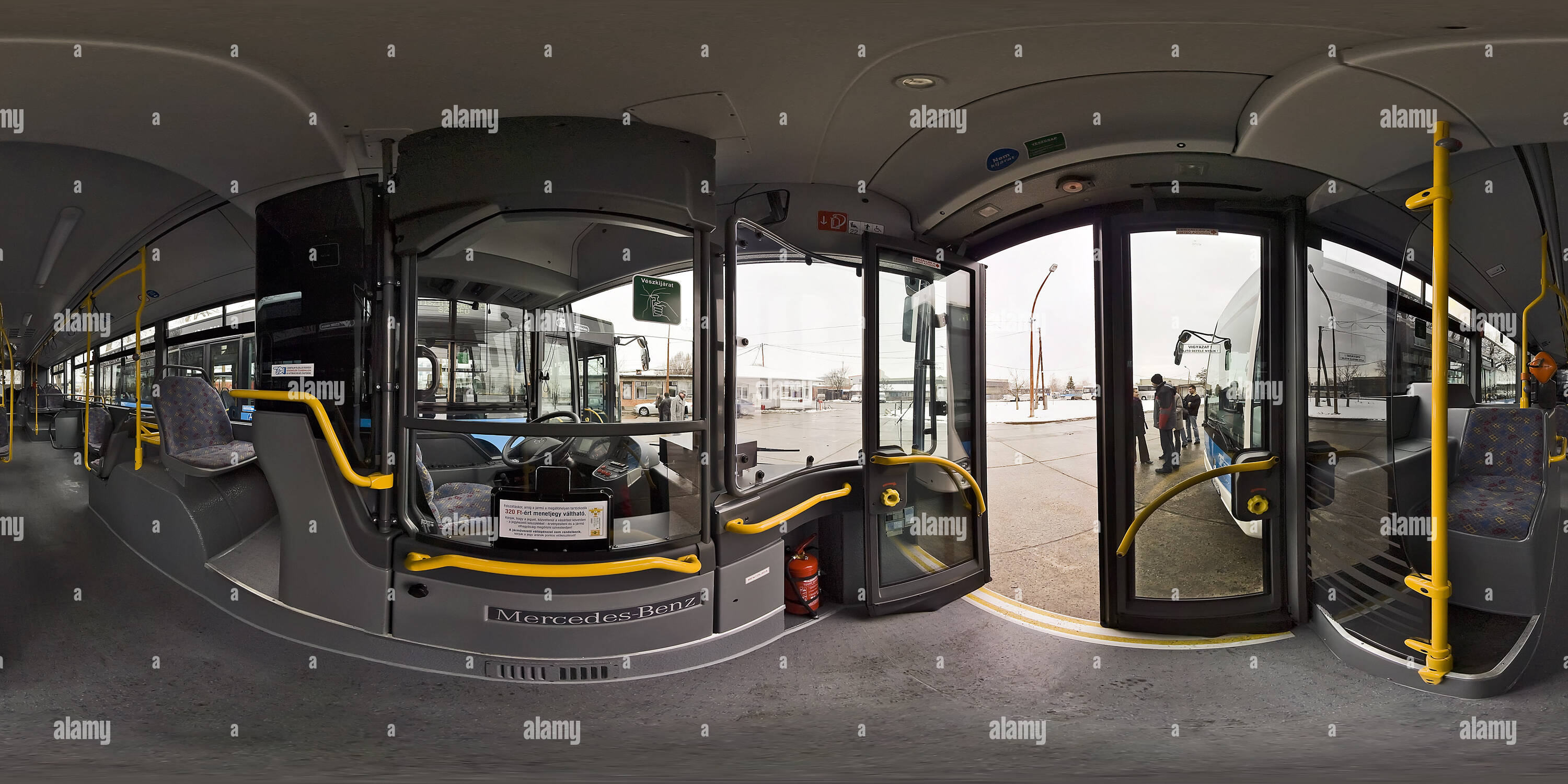 360° view of New Mercedes-Benz Connecto - low floored urban bus - bus ...