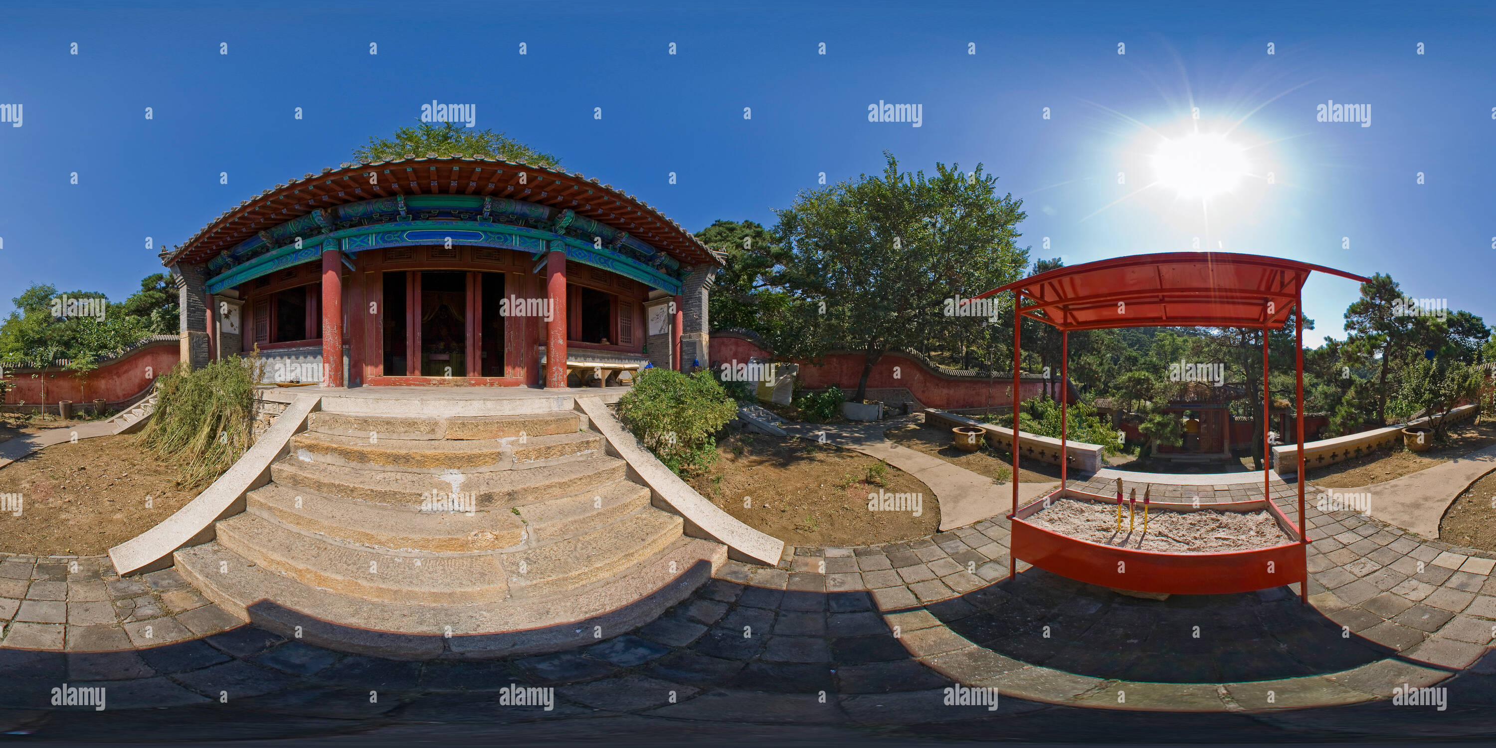 360° view of Beidaihe United Shan Park 4- Nyoraiji main hall - Alamy