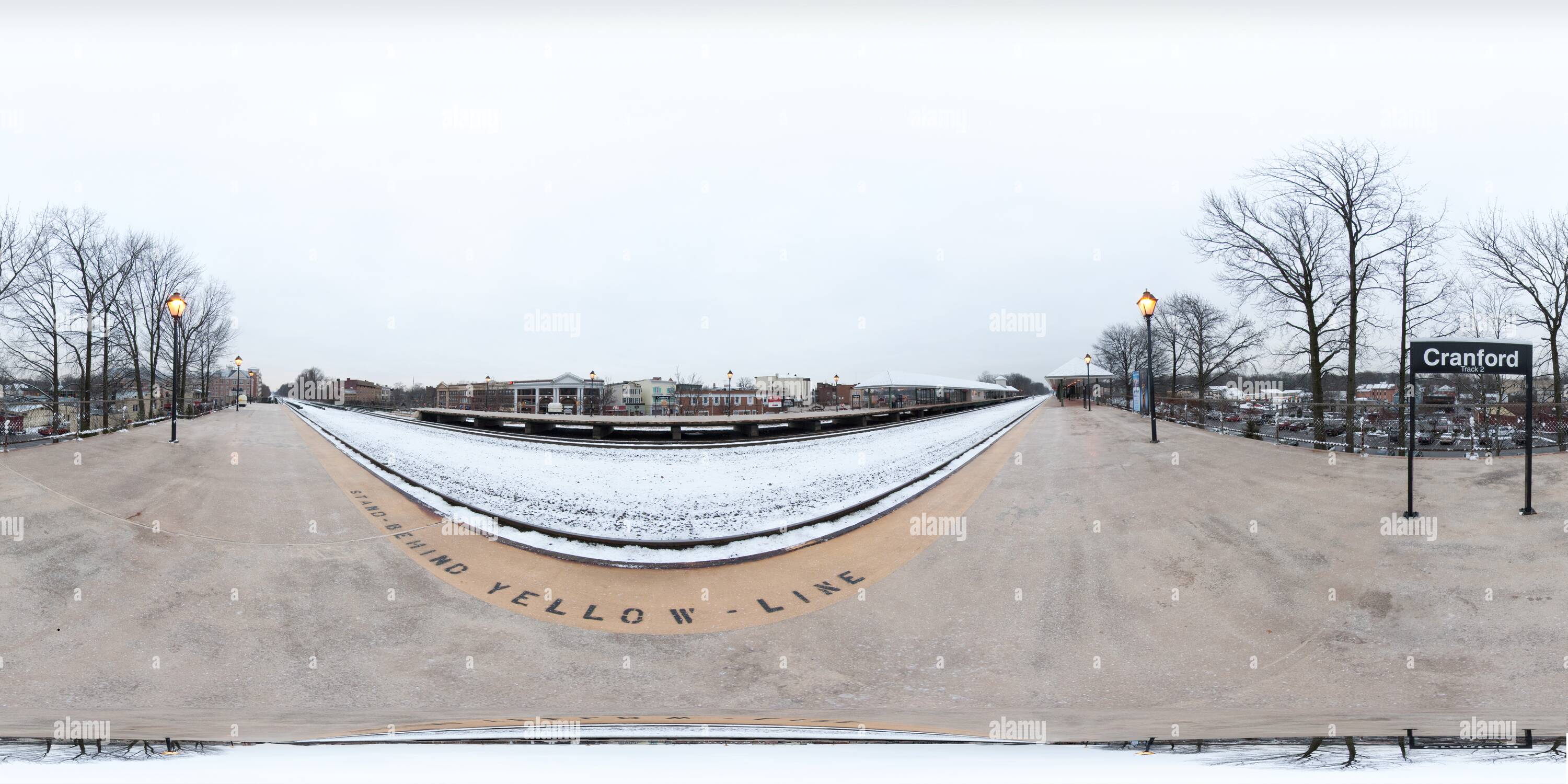 360° view of Cranford New Jersey Train Tracks - Alamy