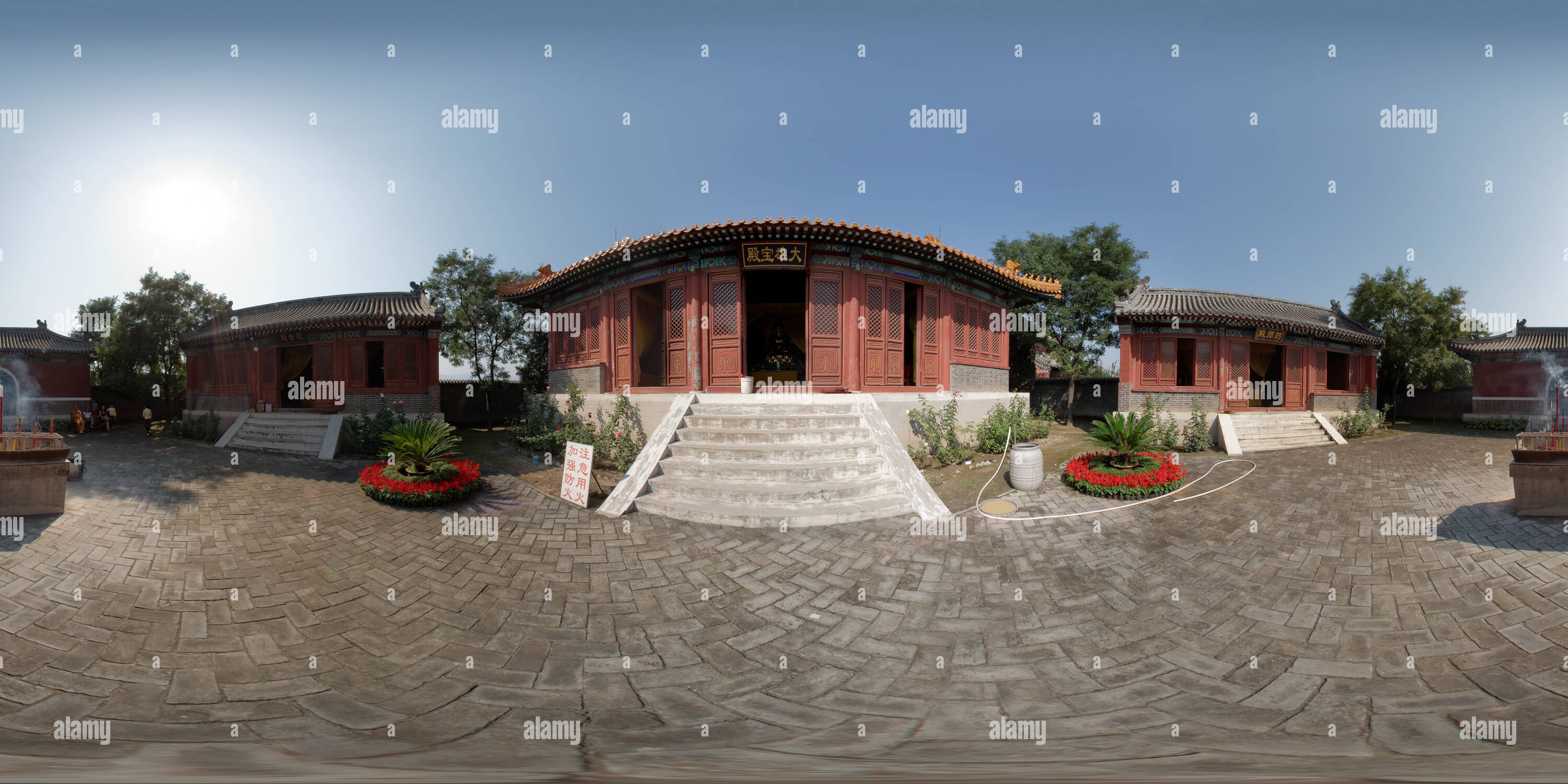 360° view of Zunhua Erlangmiao 1-Main Hall - Alamy
