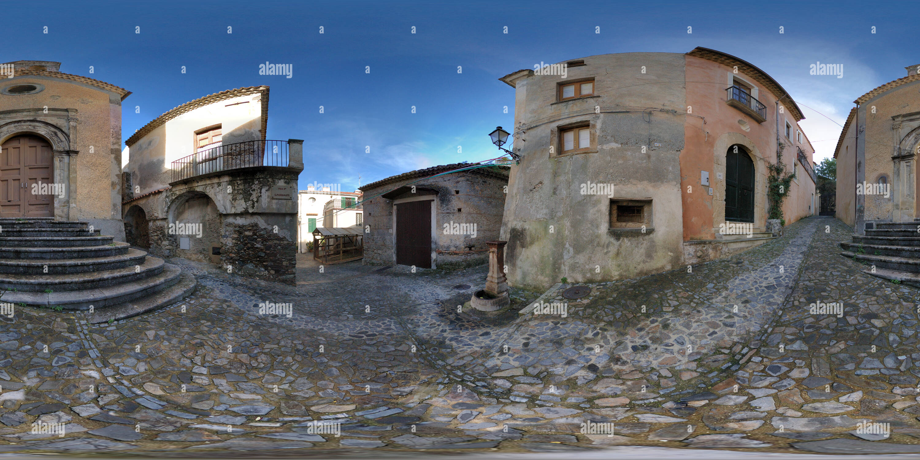 360° view of Fiumefreddo Bruzio (CS) Santa Chiara - Alamy