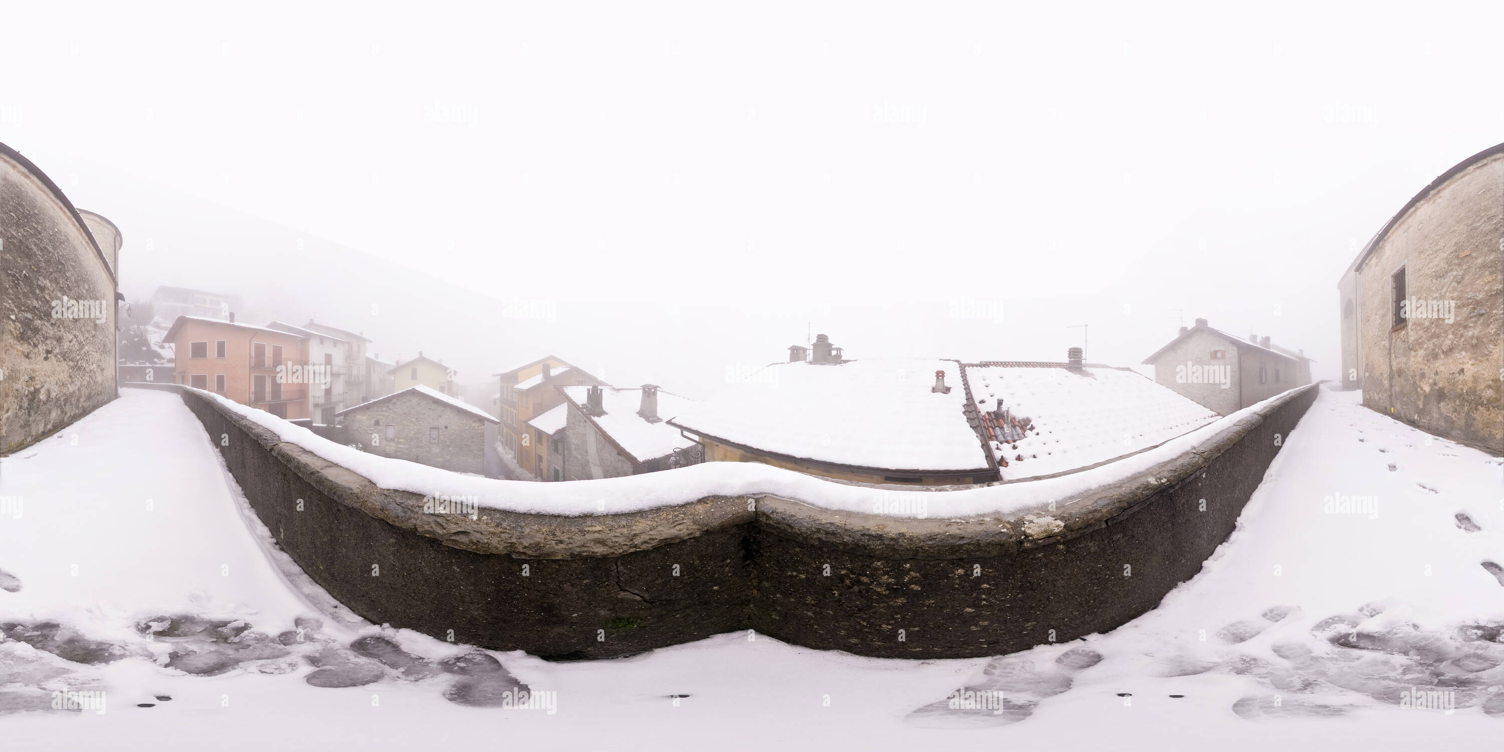 Tetti tetti tetti tetti hi-res stock photography and images - Alamy