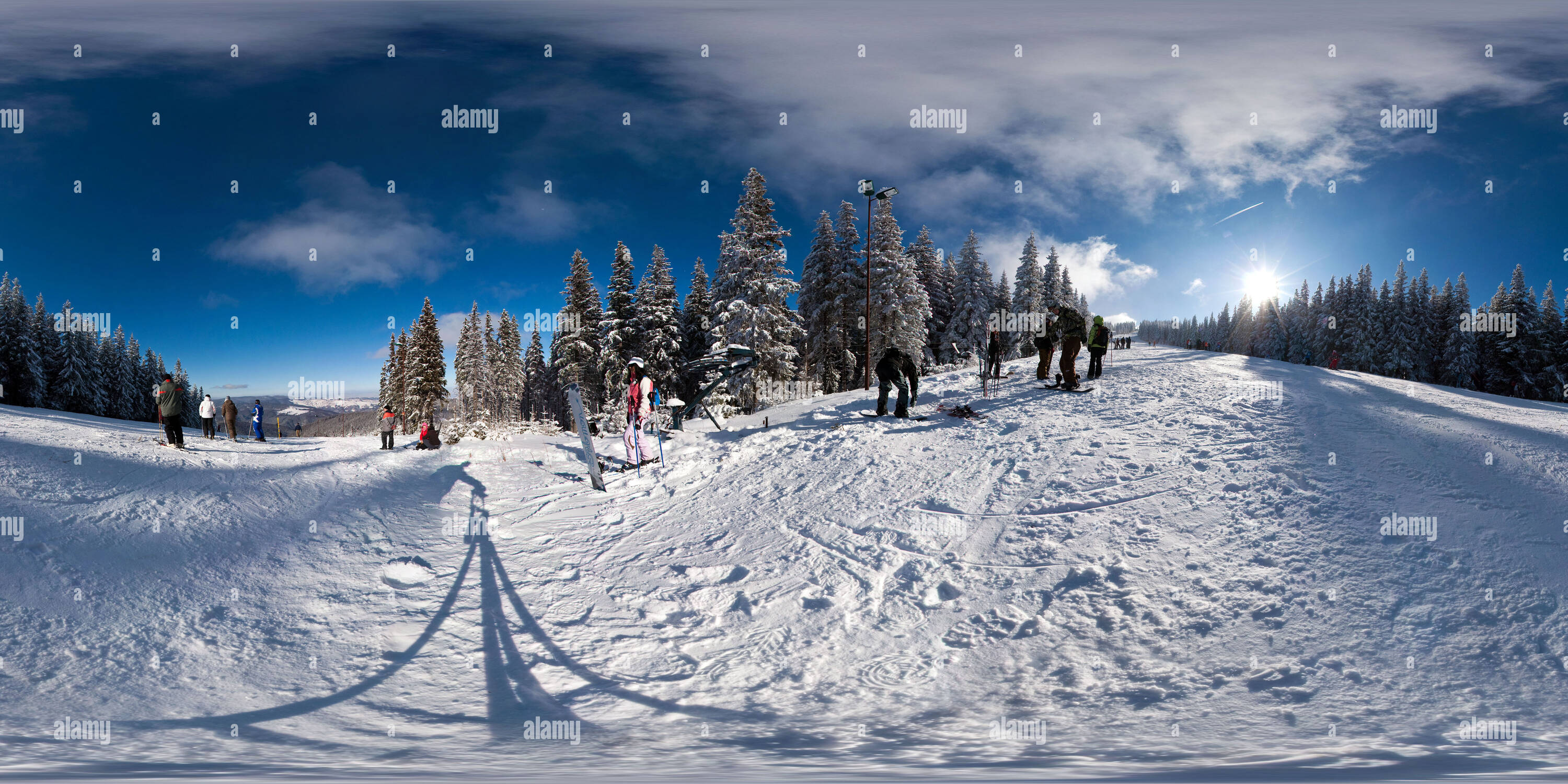 360° view of Middle of the slope in Paltinis - Alamy