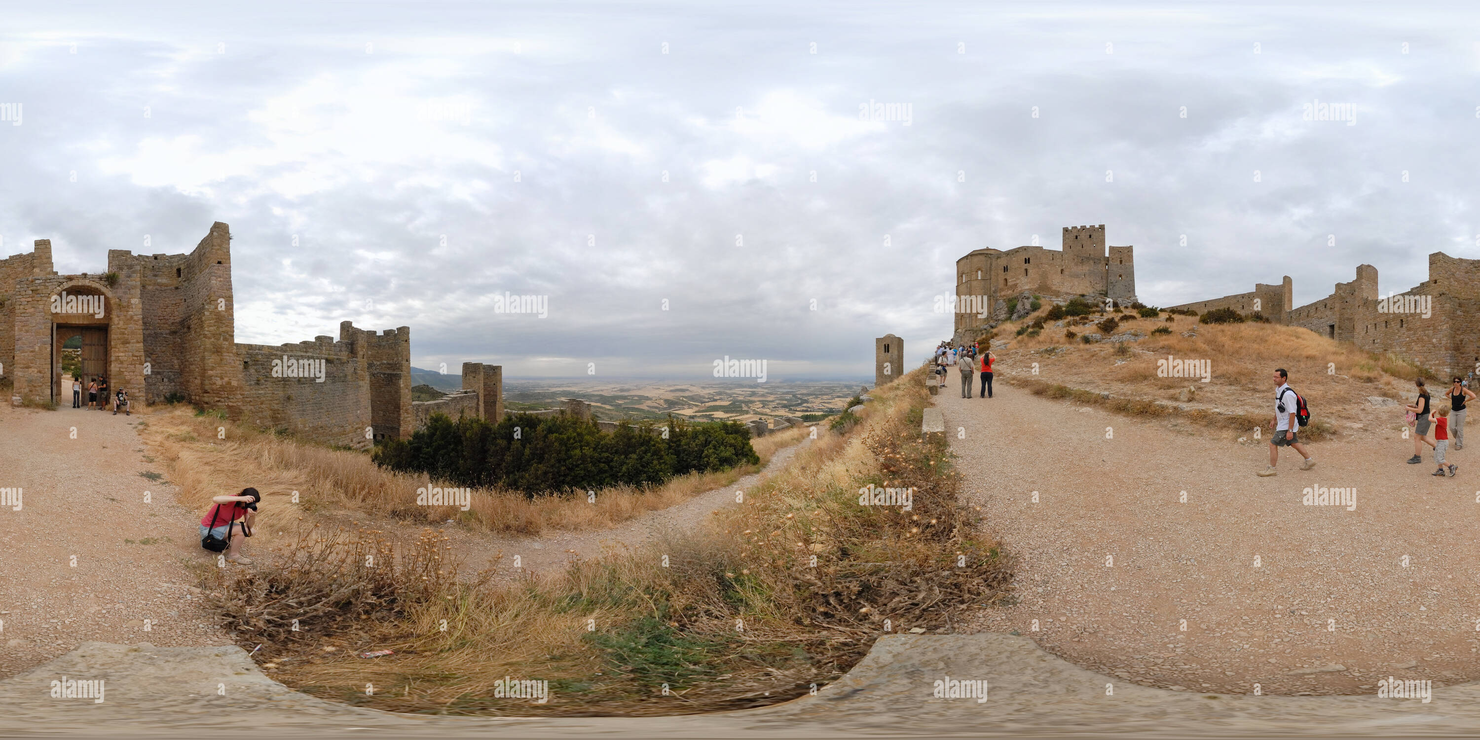 360° view of Castillo de Loarre - Alamy