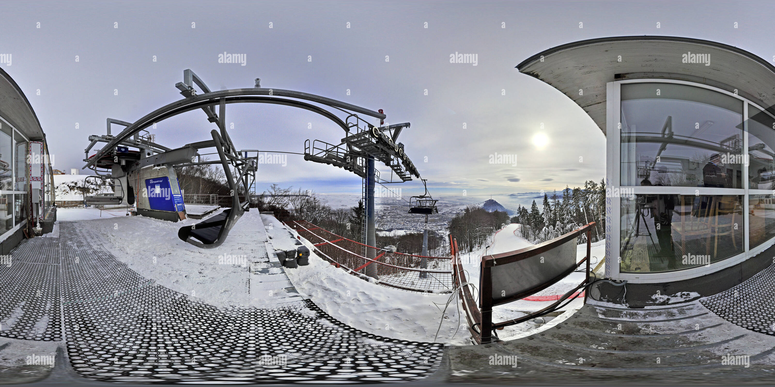 Telescaun hi-res stock photography and images - Alamy