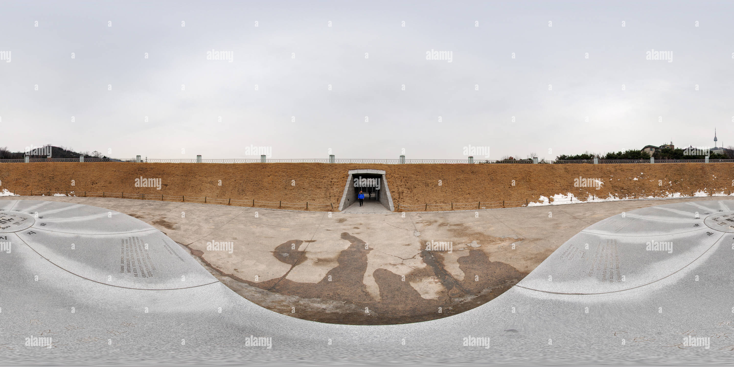 360° view of Seoul’s Thousand-Year Time-capsule Square, Namsangol Hanok ...