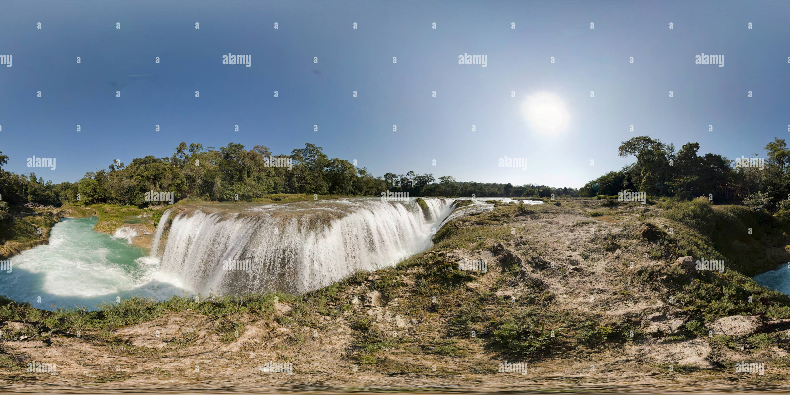 360° view of Las Nubes Waterfall - Alamy
