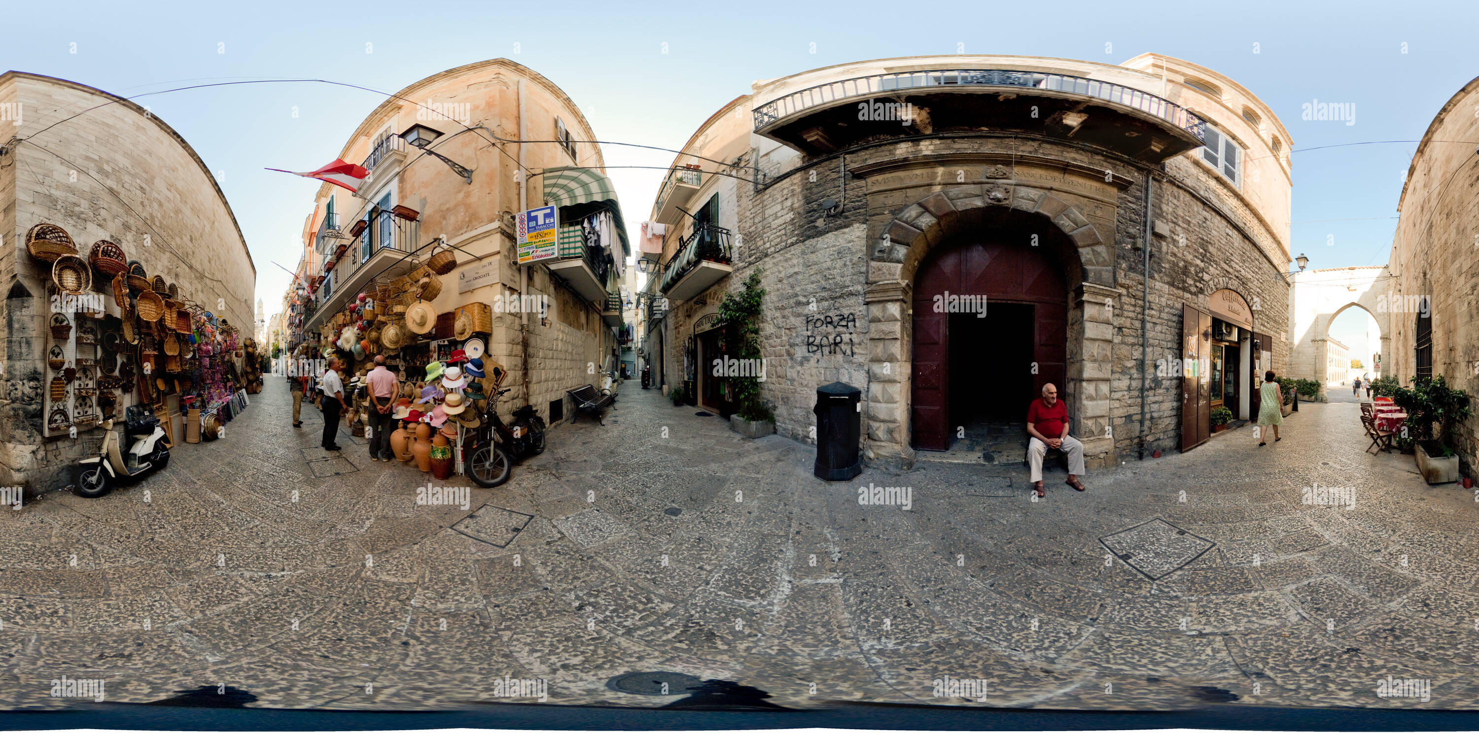 360° view of Street in Bari - Alamy
