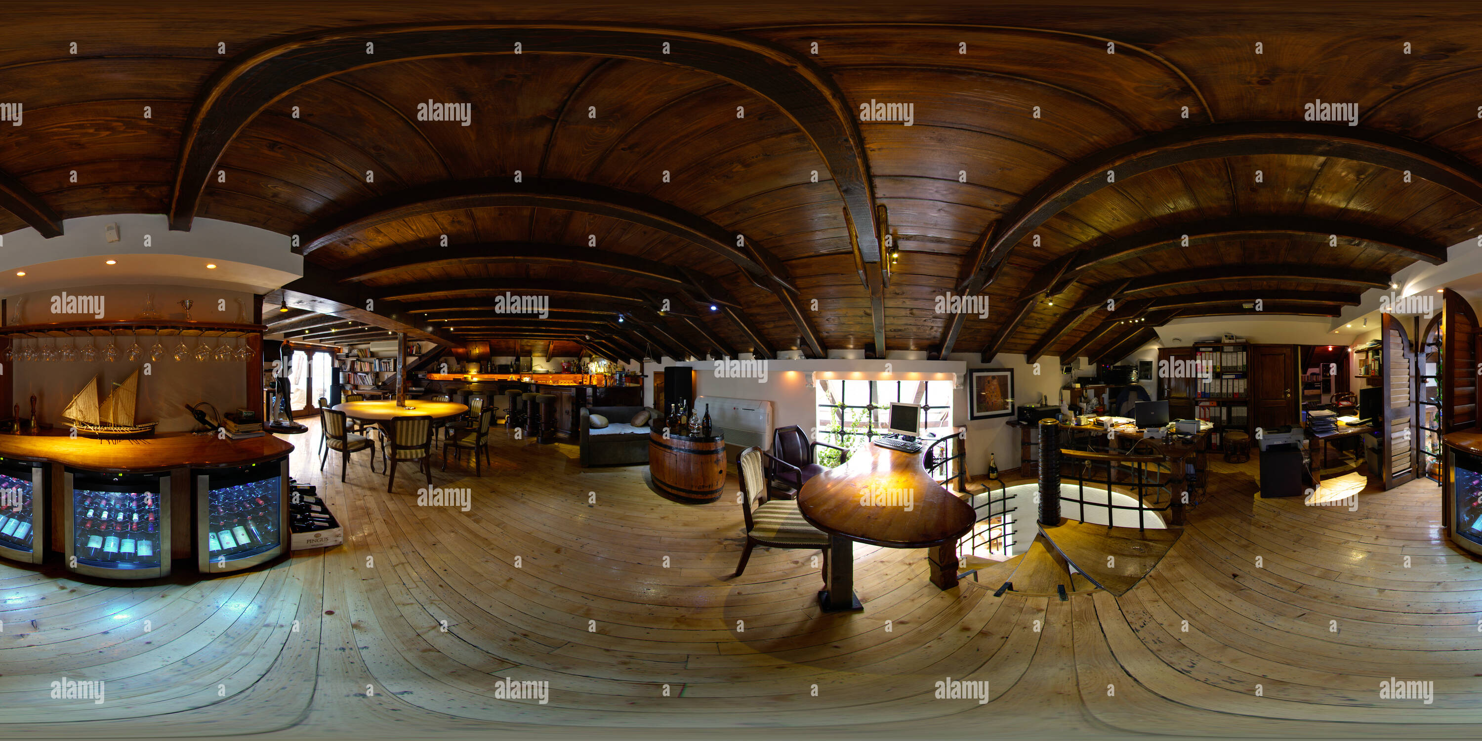 360° view of Bahus Splav Restoran Club 14 - Alamy