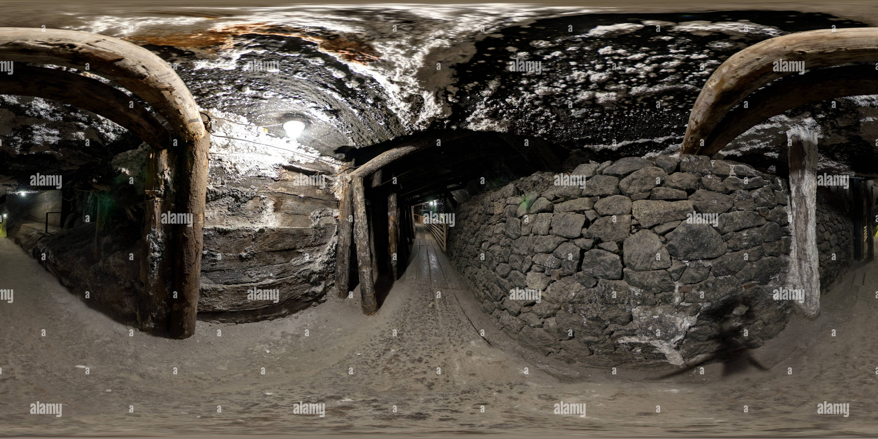 360° view of Cacica salt mine - Alamy