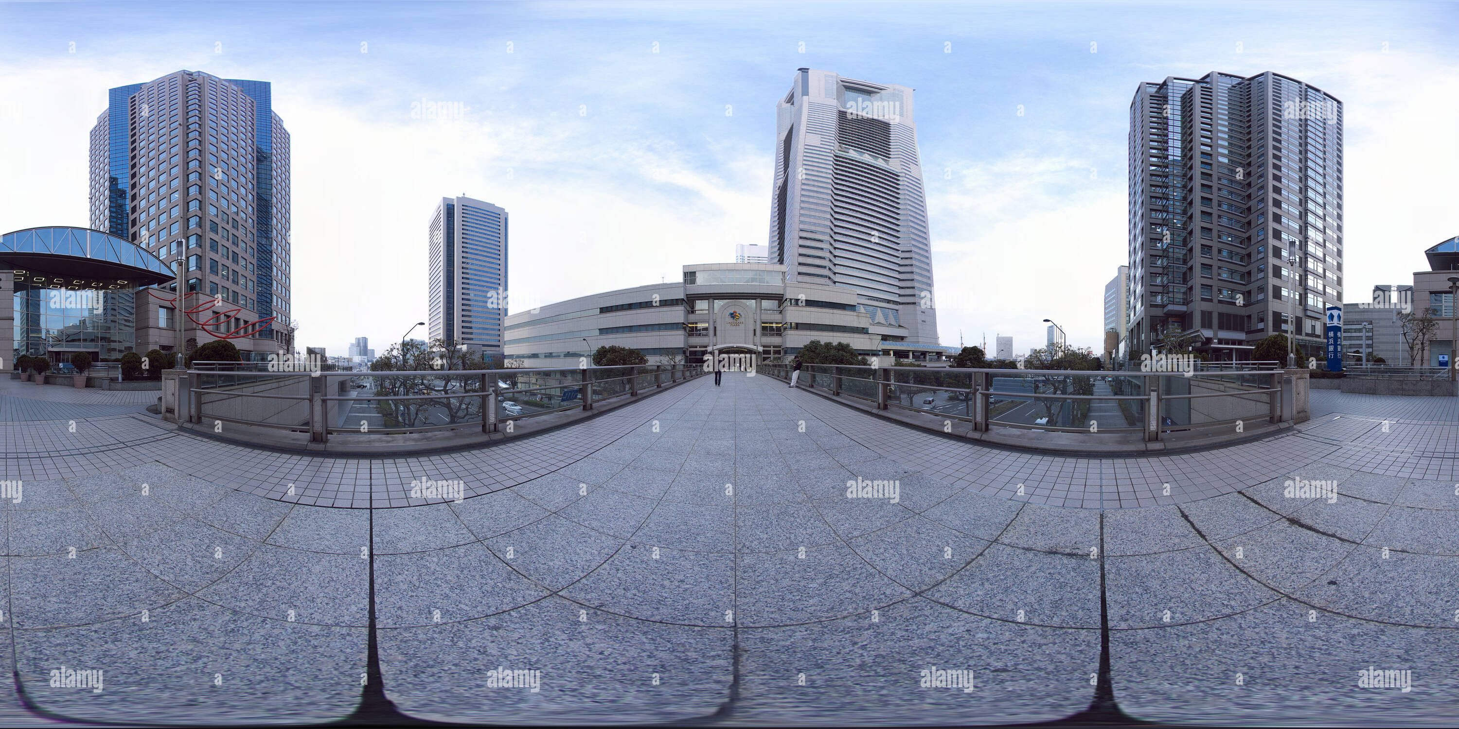 360° view of Yokohama Landmark Tower - Alamy