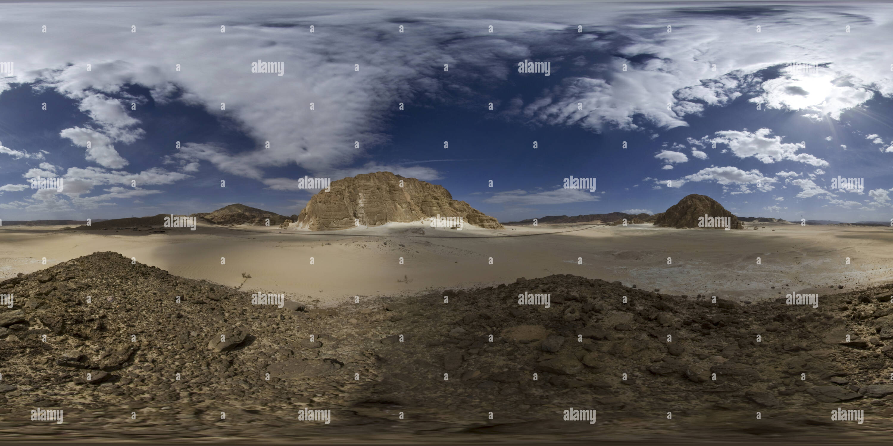 360° view of Sandy Desert - Wide Open Spaces, Sinai - Alamy