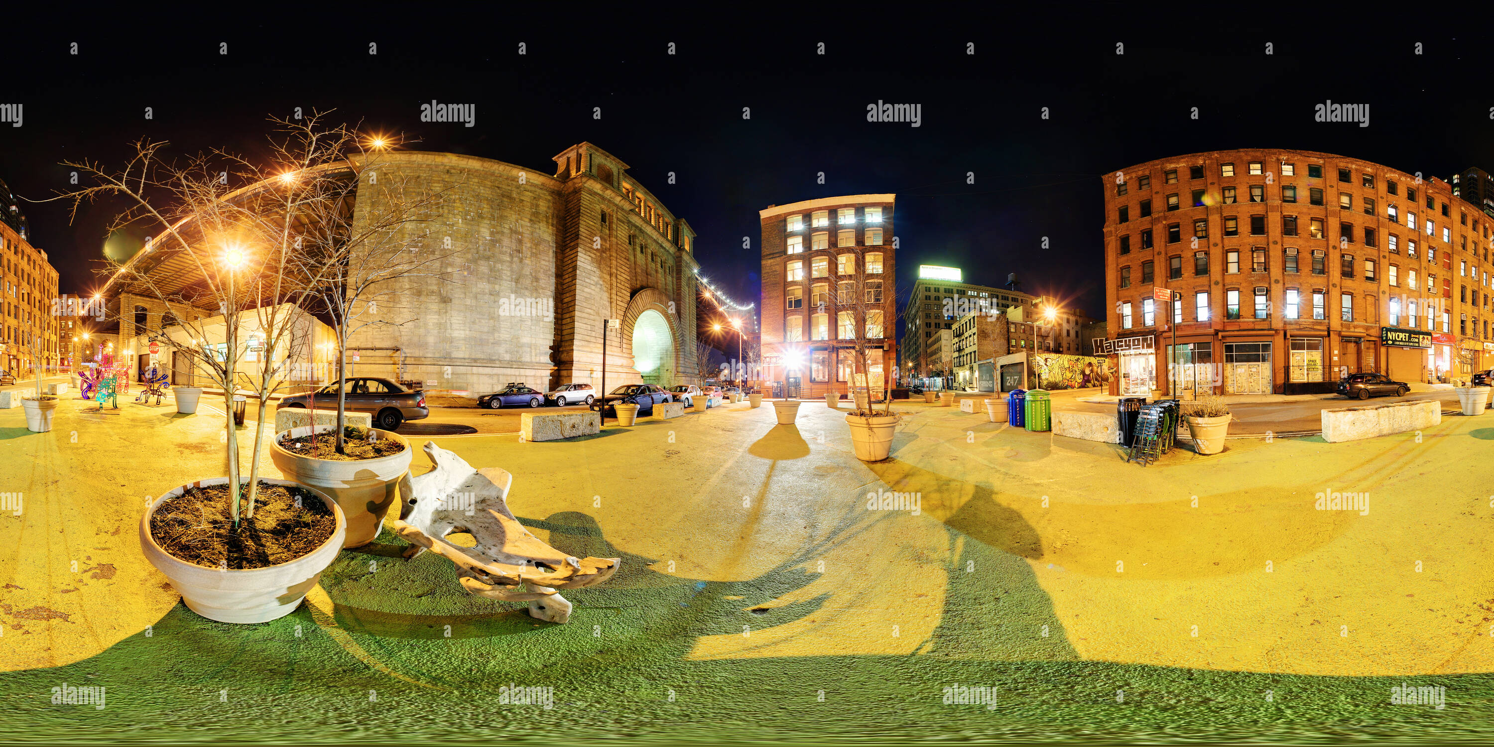 360° view of Dumbo.Water St and Pearl St - Alamy