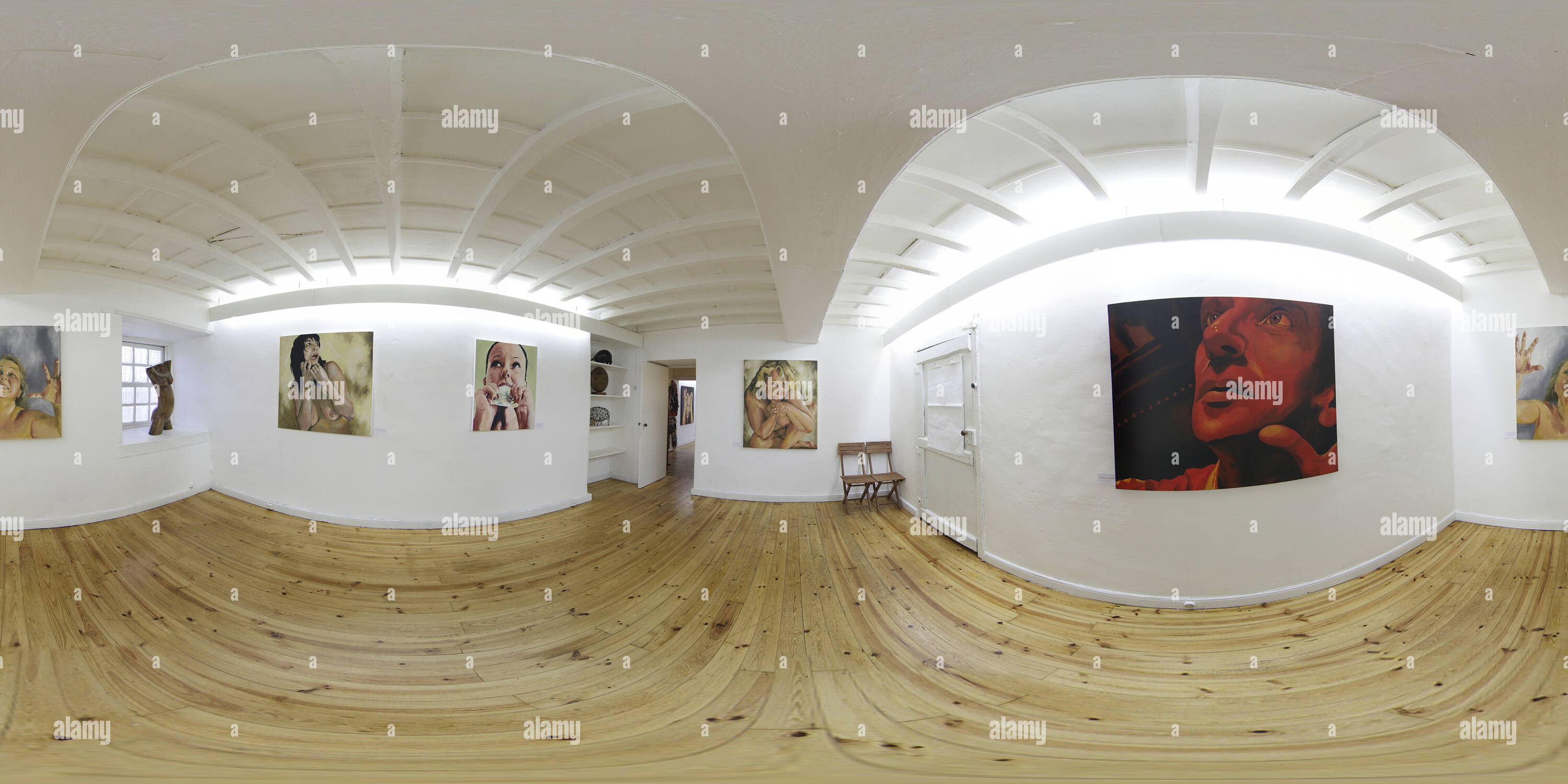 360° view of Historia&Arte (art gallery). Sala 2 - Alamy