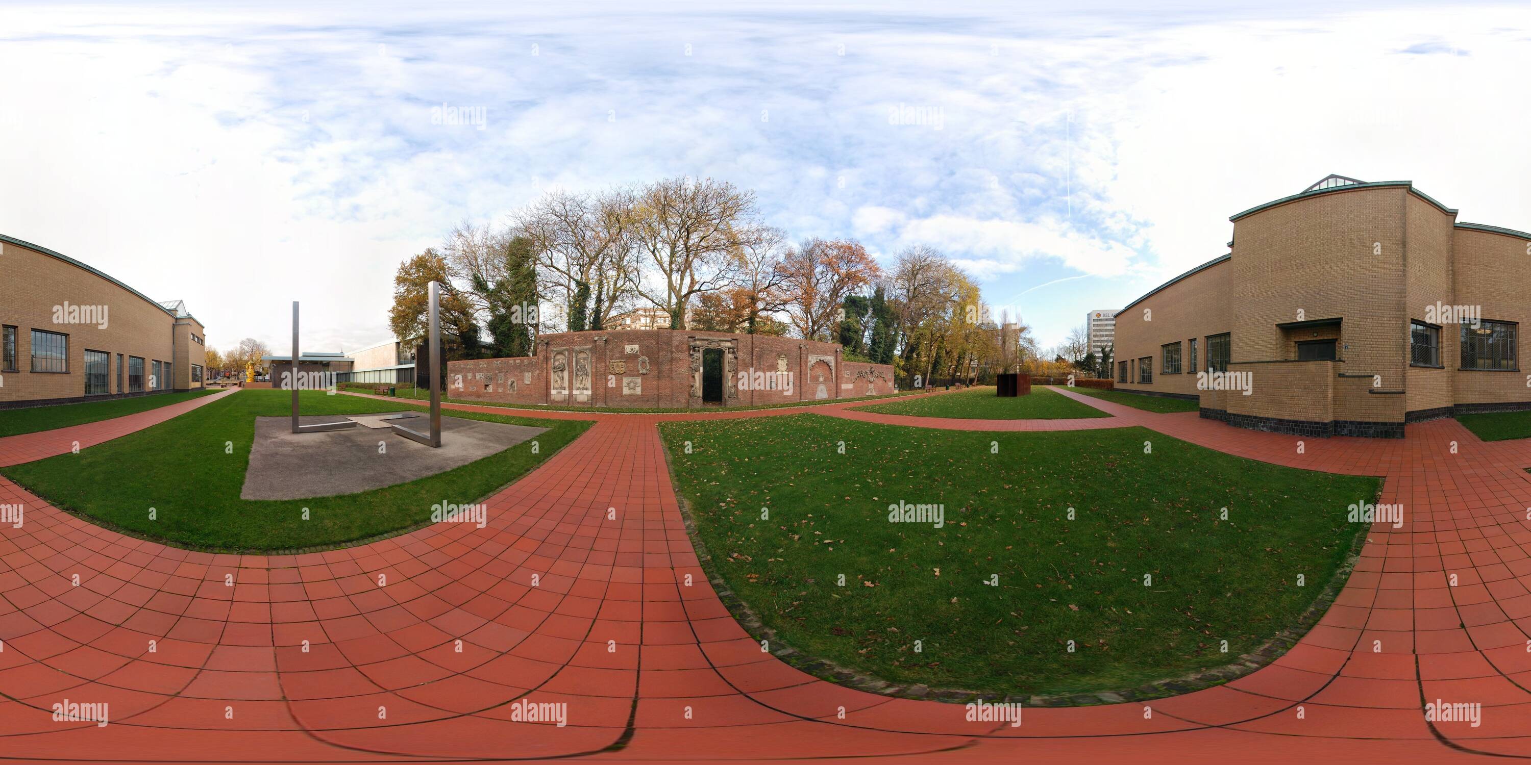 360° view of Gemeente Museum Den Haag Garden - Alamy