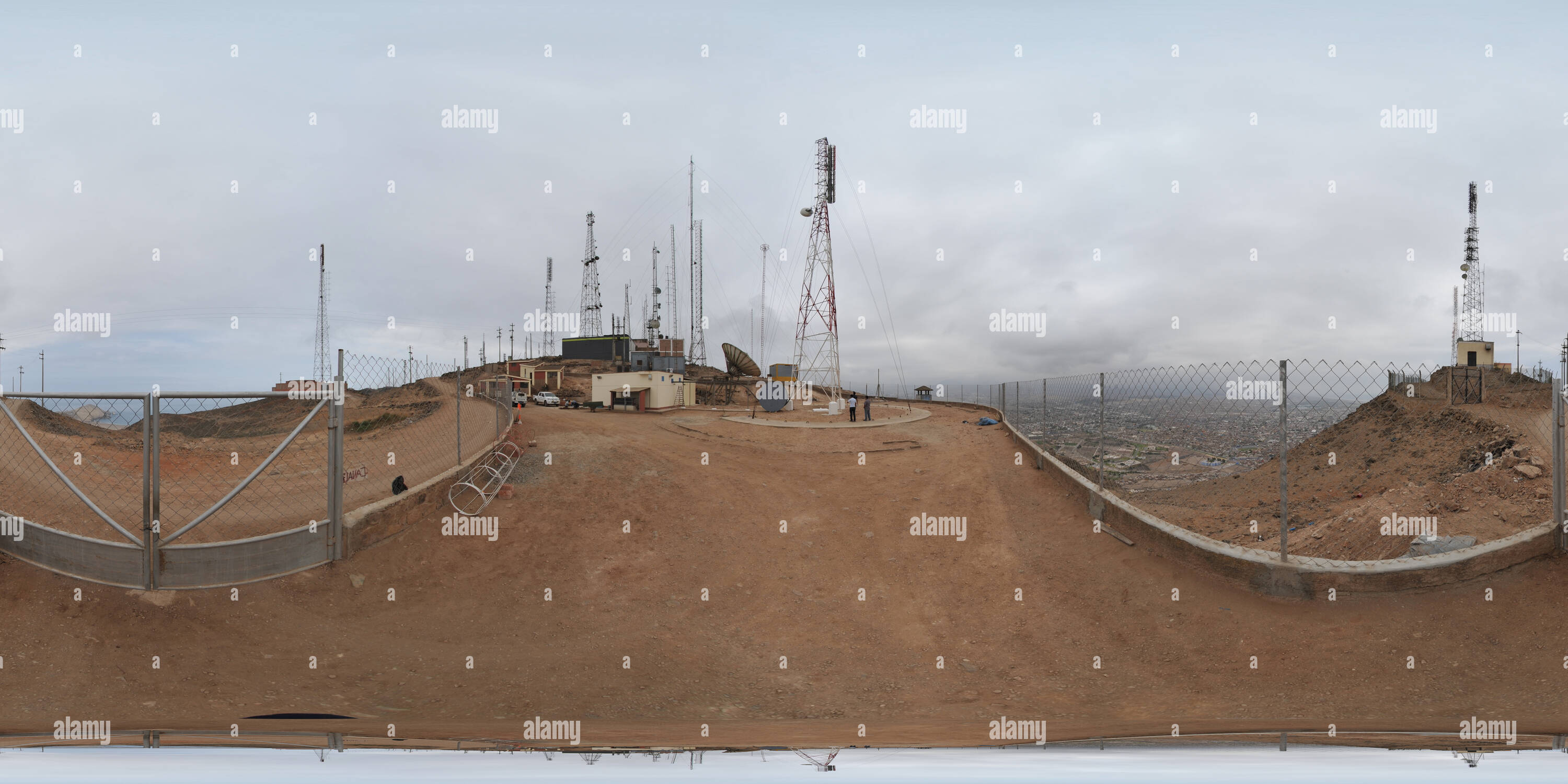 360° view of Morro Solar and the Television transmission antennas in ...