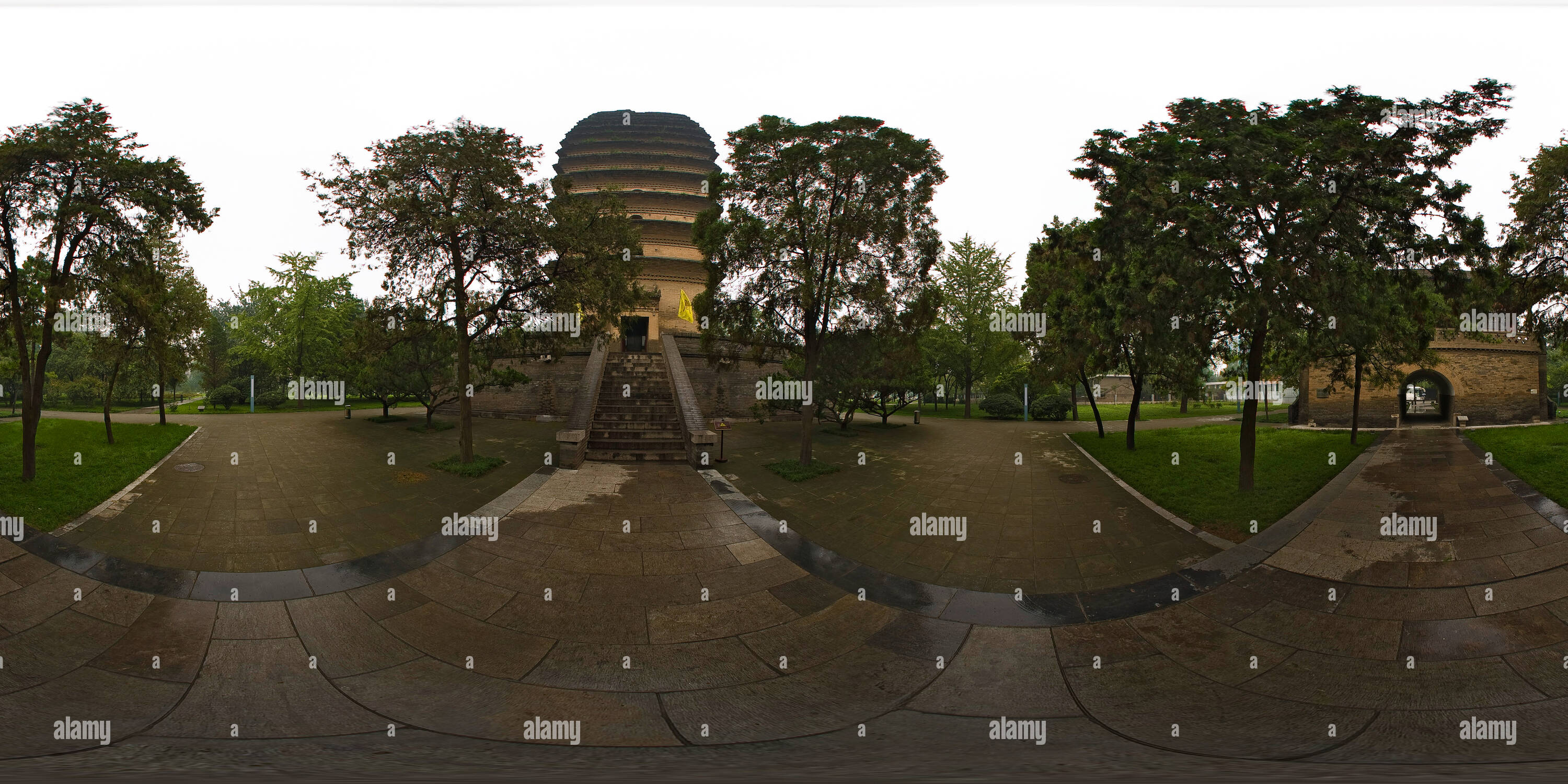 360° view of Xi An Small Wild Goose Pagoda 3 - Alamy