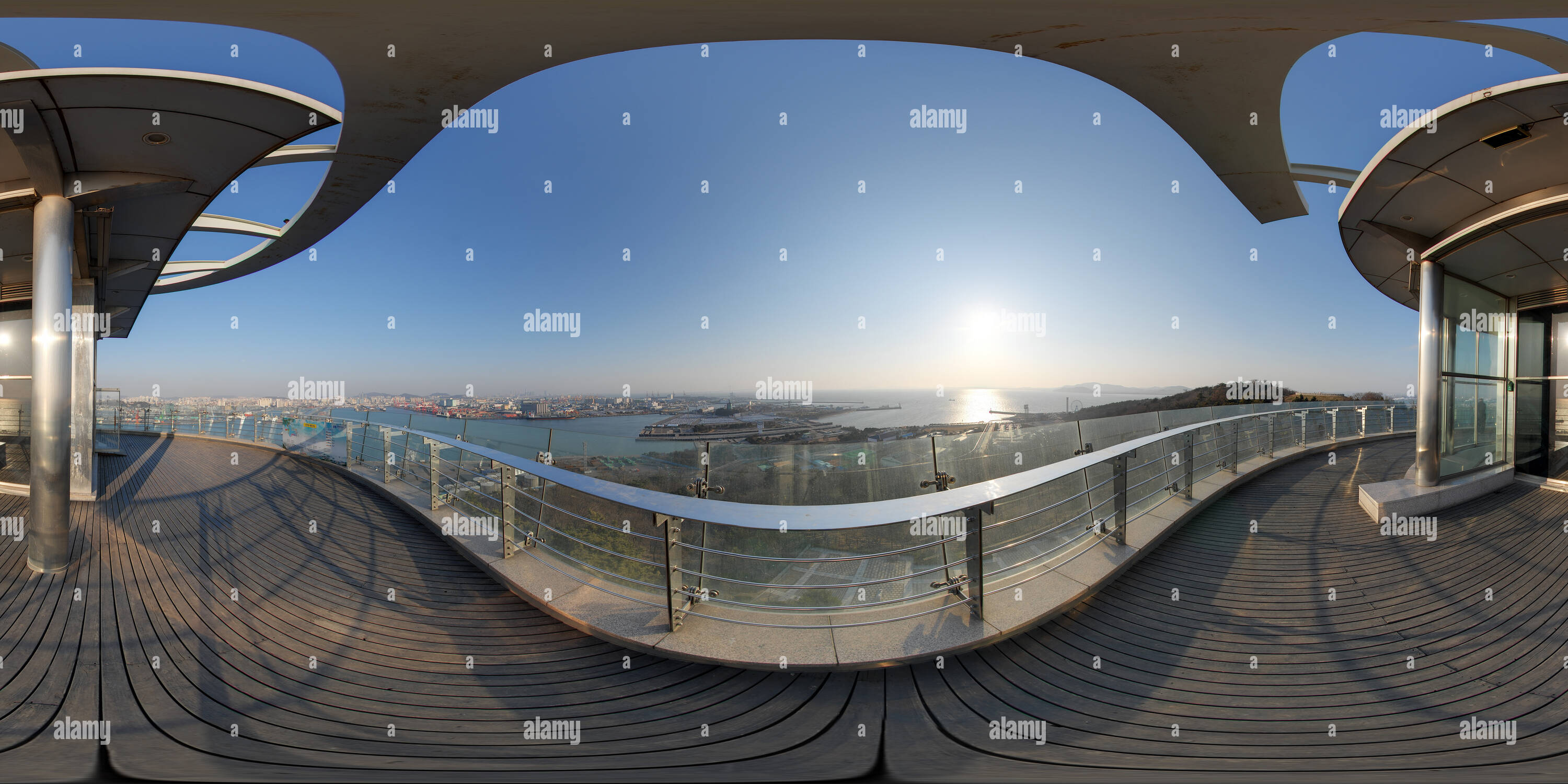 360° view of Lockgate of Incheon harbor, from Wolmi Observatory - Alamy