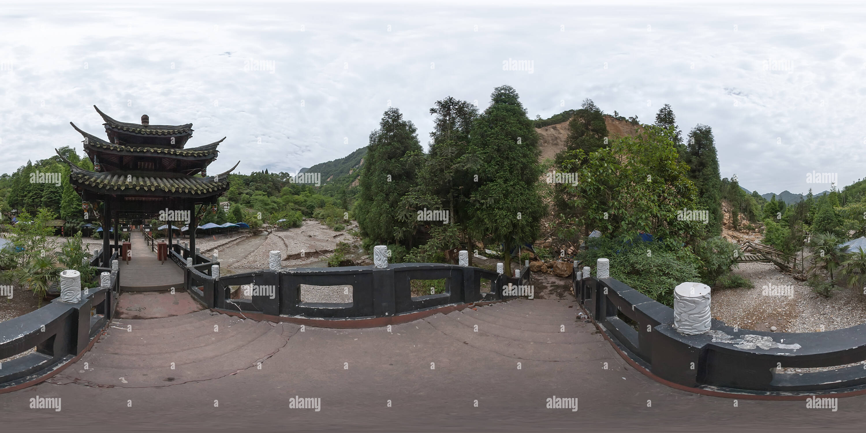 Chengdu and qingcheng mountain hi-res stock photography and images - Alamy