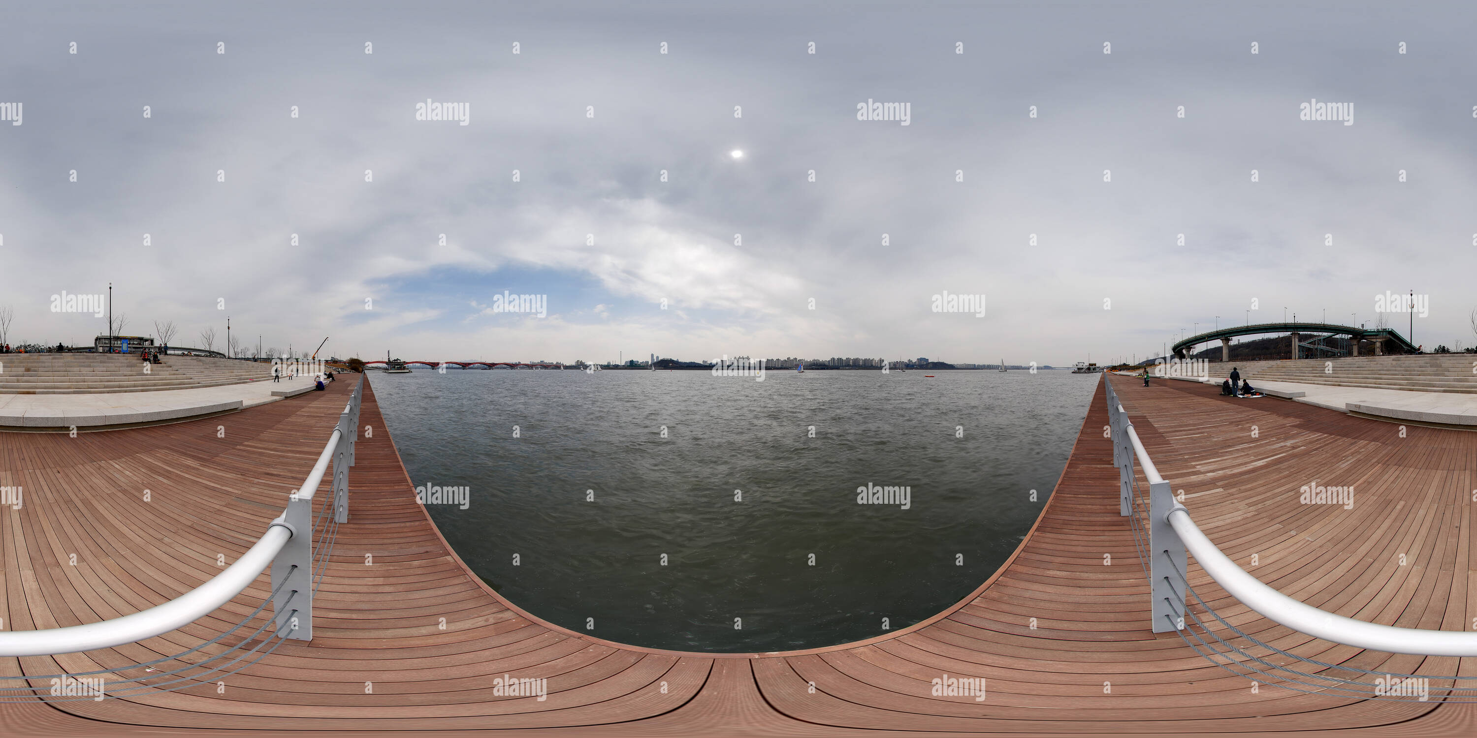 360° view of The Han River from the riverside park - Alamy