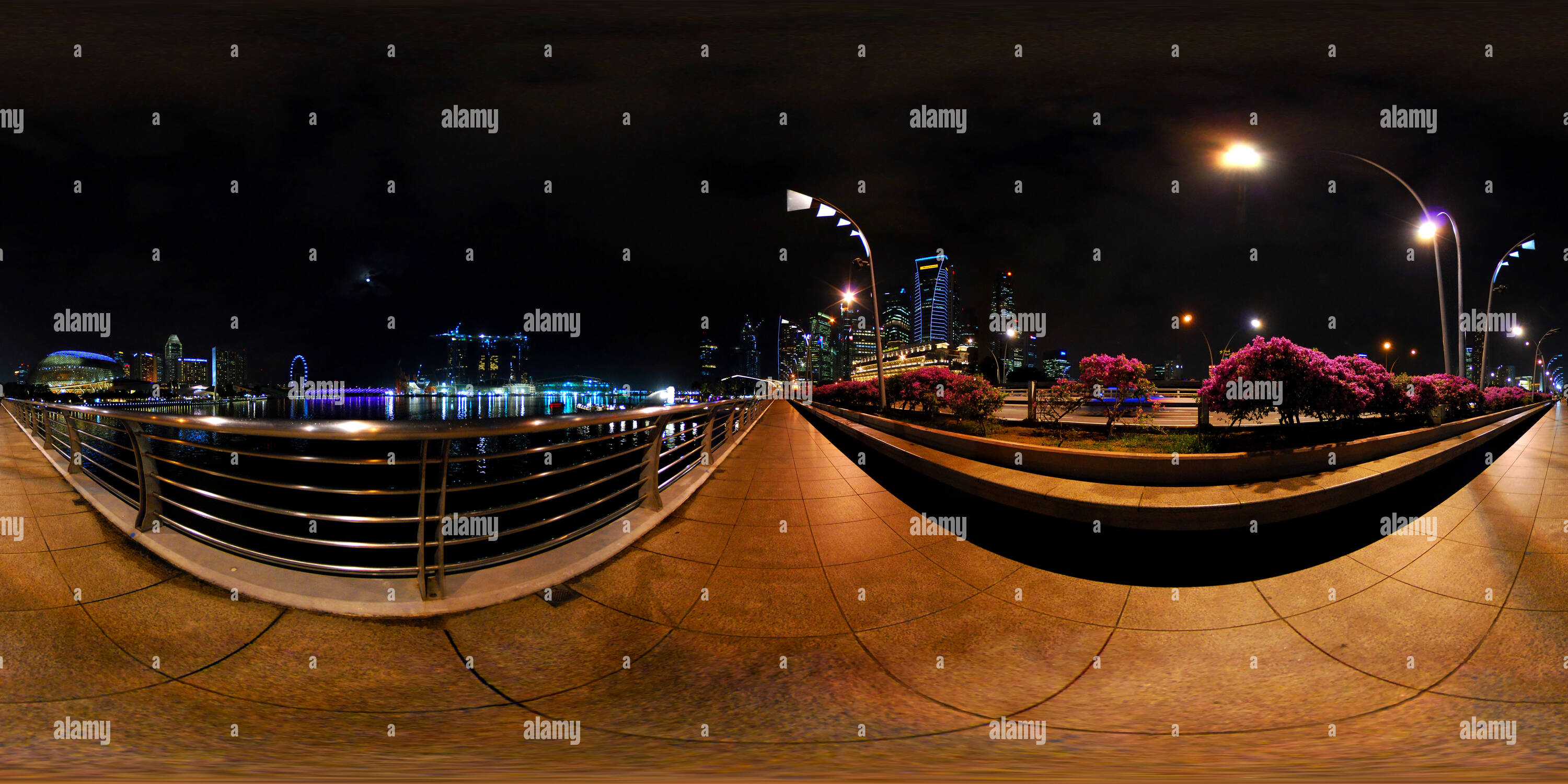 360° view of Esplanade Bridge, Singapore - Alamy