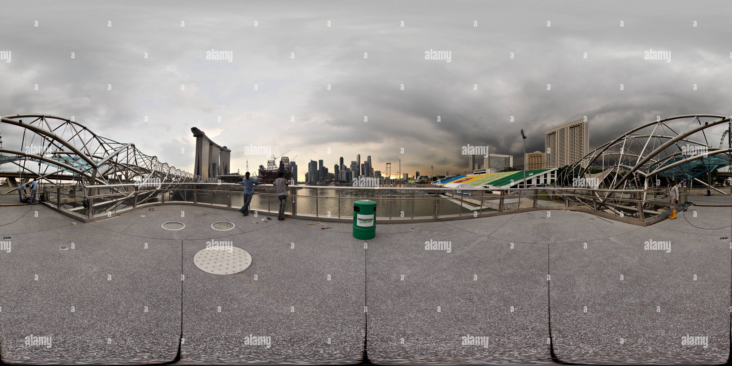 360° view of Helix Bridge, Viewing Platform - Alamy