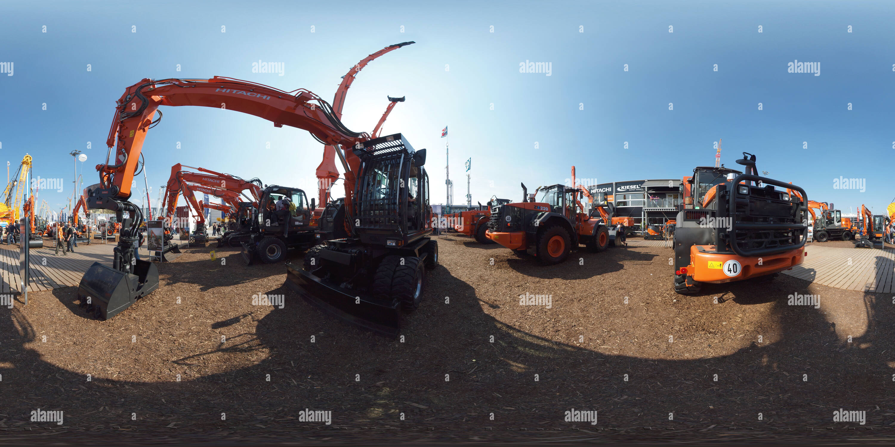 360° view of Hitachi ZW220, ZW330 (Bauma 2010 - Alamy
