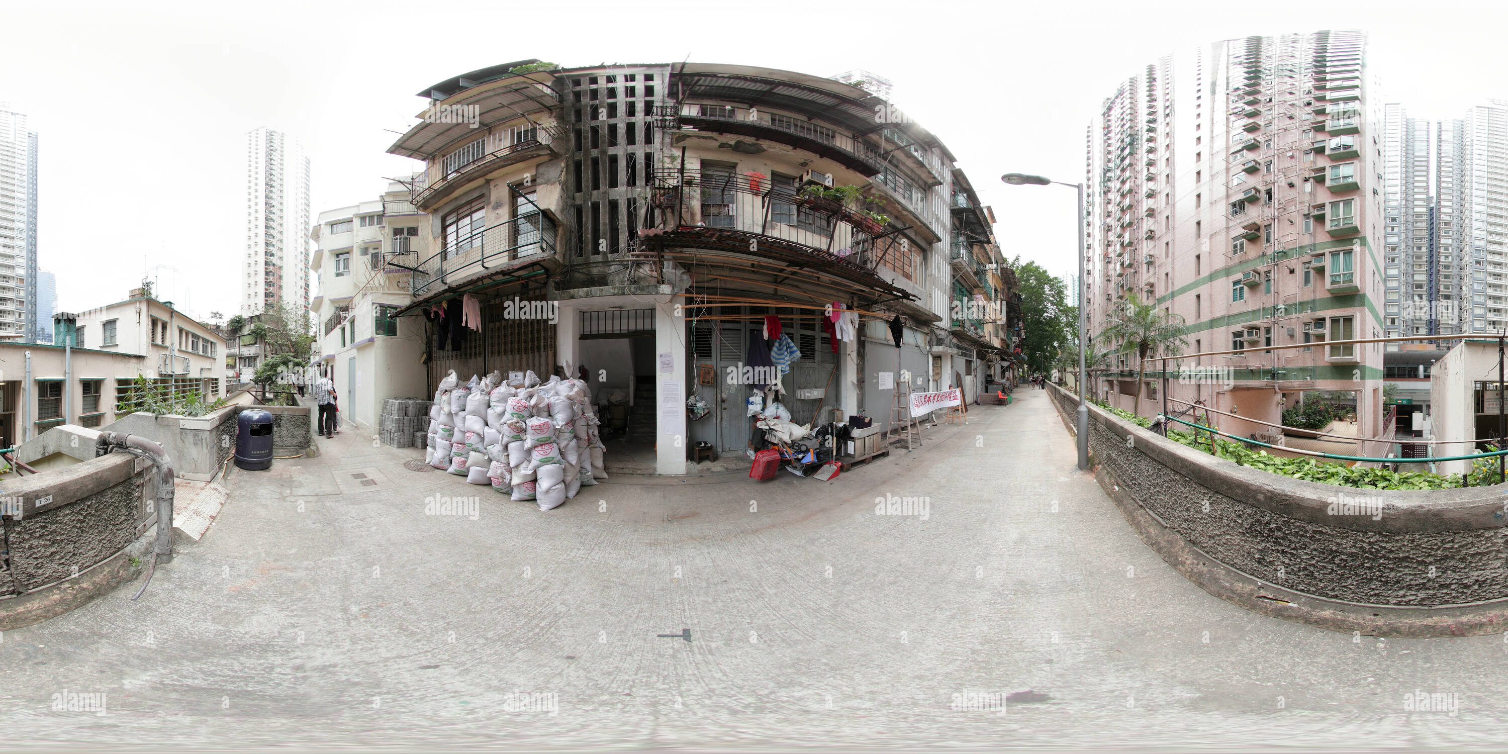 360° view of Shueng Wan Wing Lee Street - Alamy