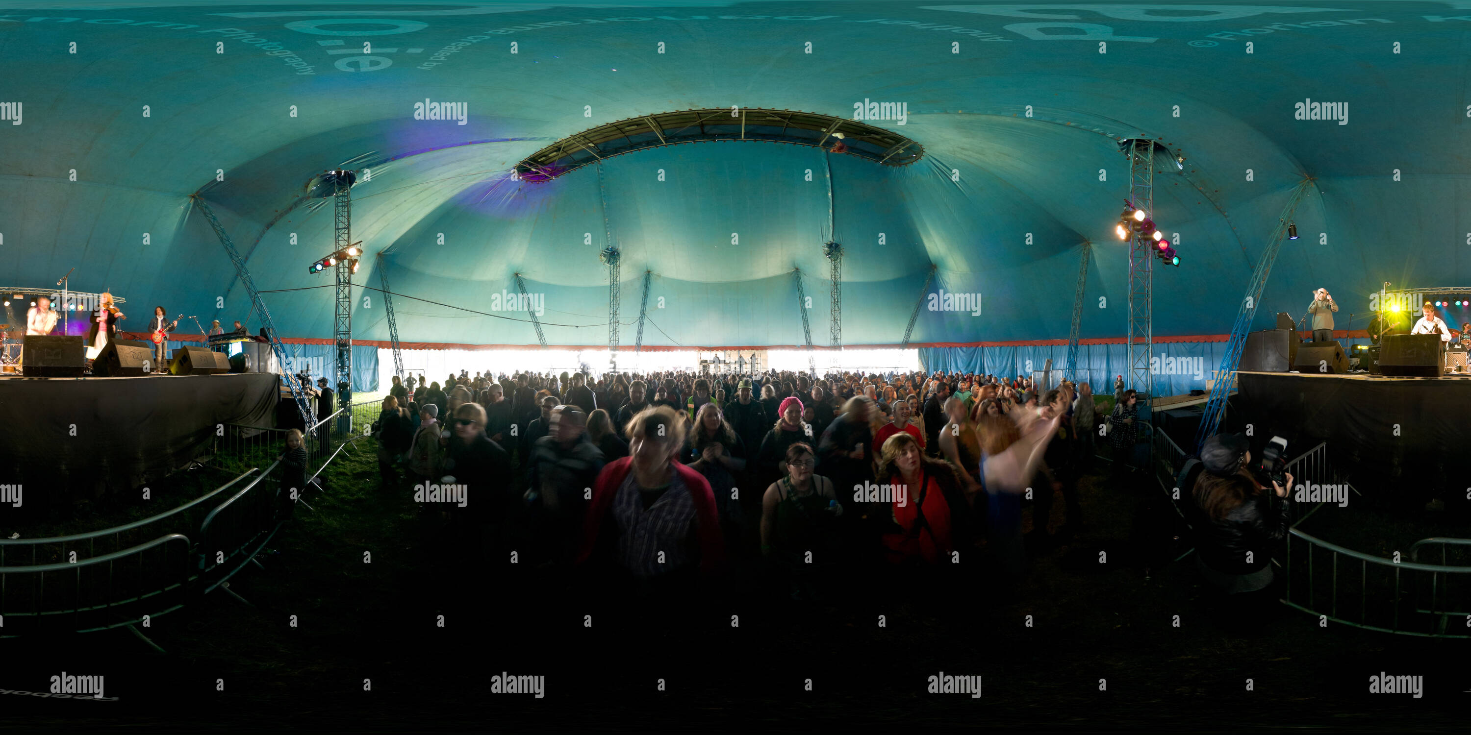 Kila band hi-res stock photography and images - Alamy