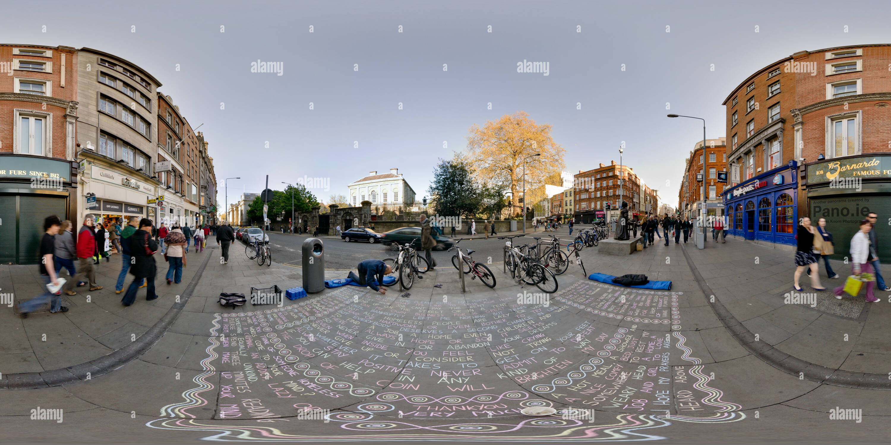 360° view of A Touching Poem - Alamy