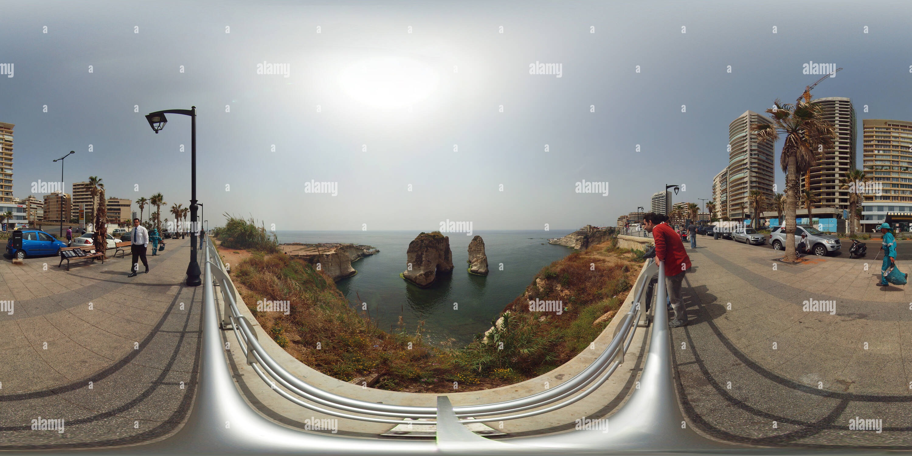 360° view of Beirut - Raouche Pigeon Rocks - Alamy
